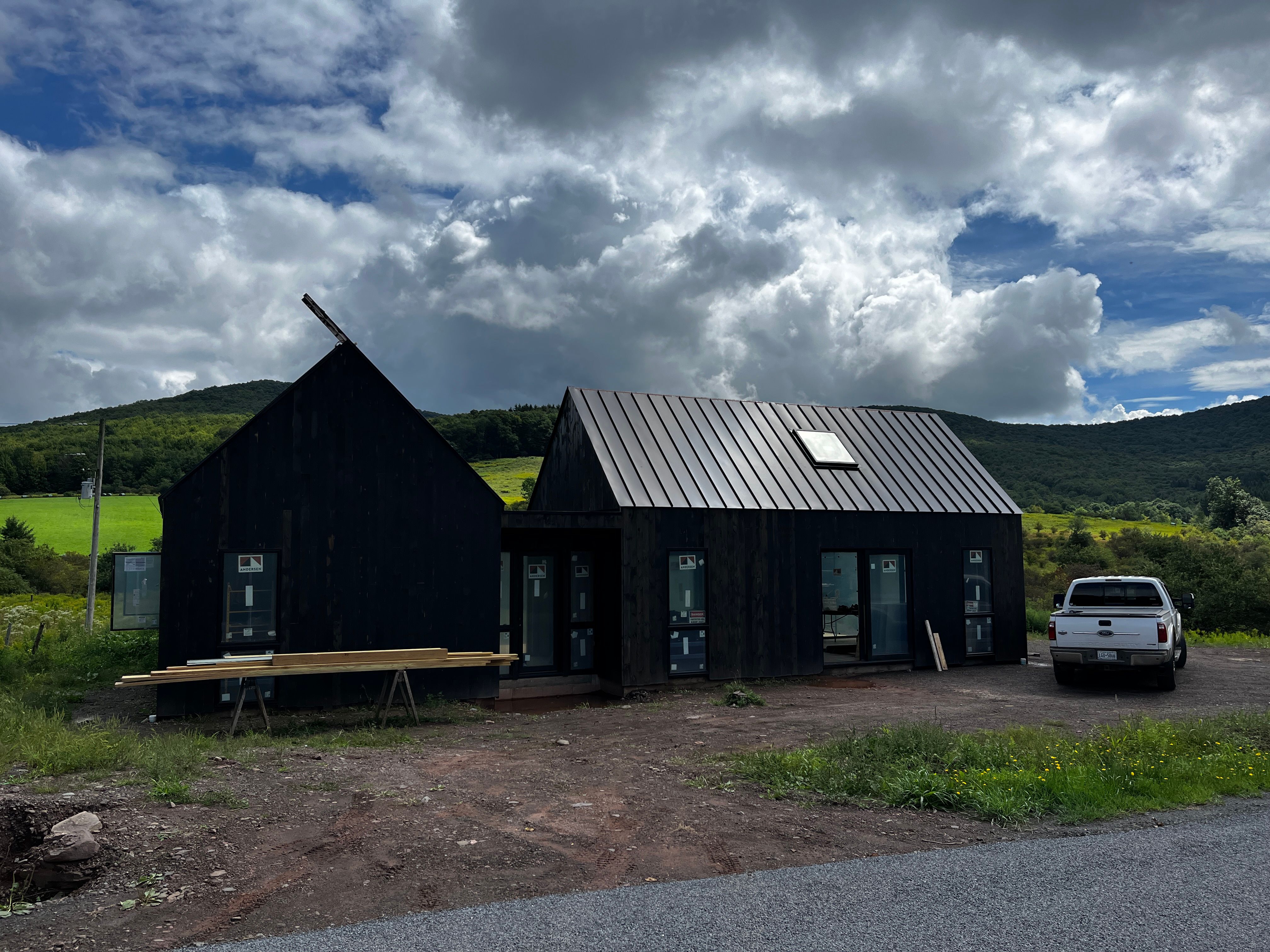 Endless Meadow House by HUTS - Architizer