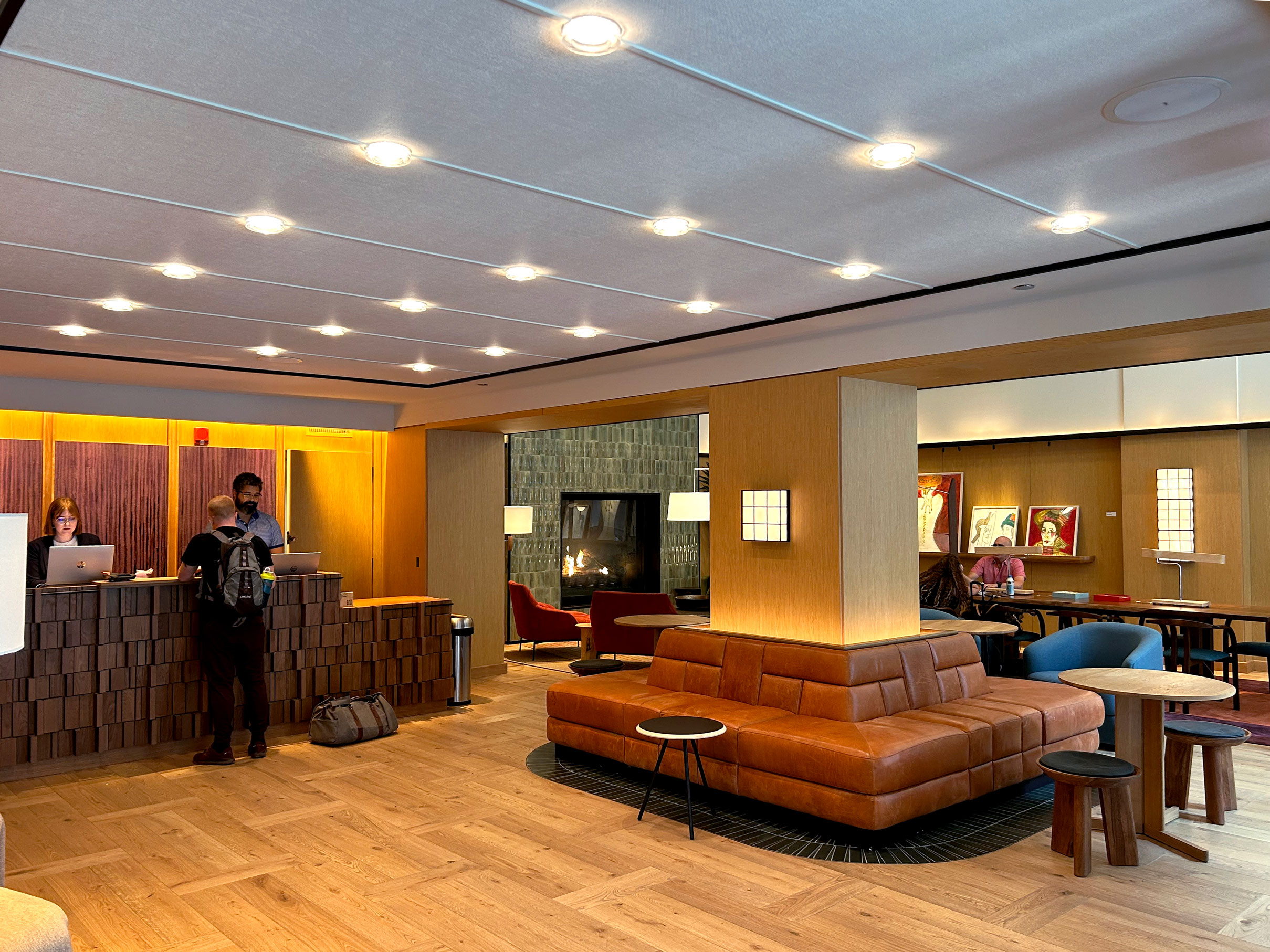 L7 Chicago Hotel & Perilla Steakhouse Restaurant by GREC Architects ...