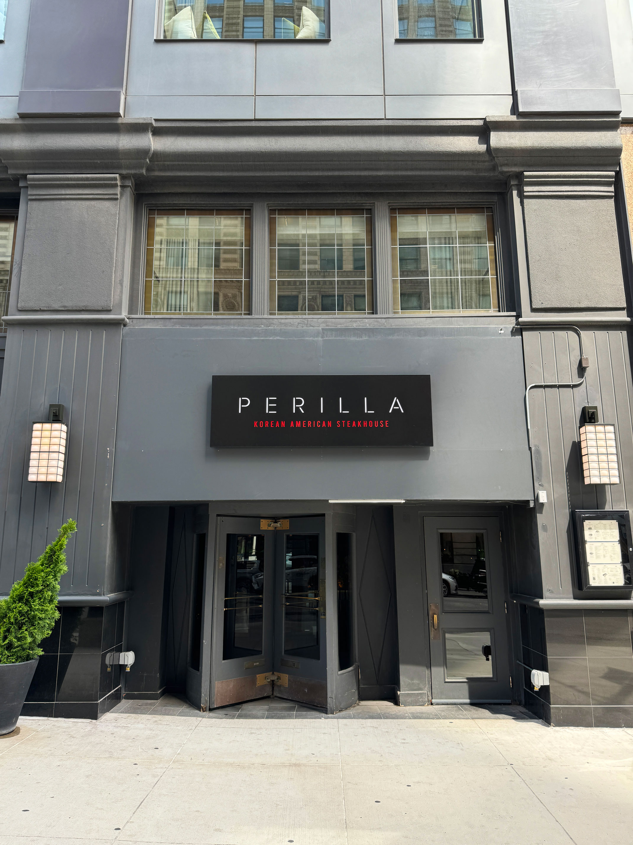 L7 Chicago Hotel & Perilla Steakhouse Restaurant by GREC Architects ...