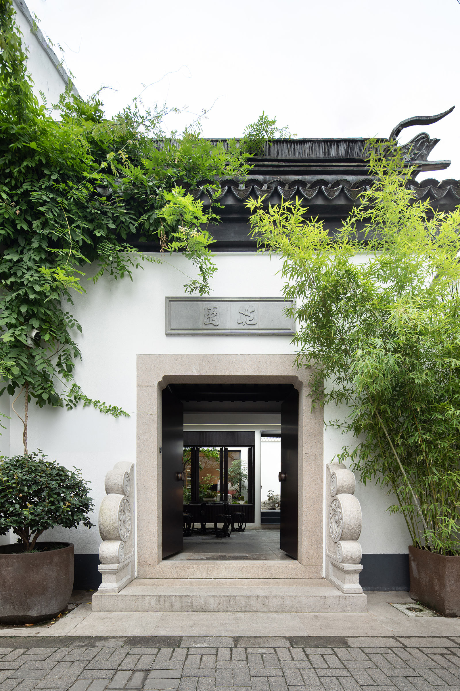 Qi Yuan Live-Work Space by Yuan Liang Design by Current-Newswire ...