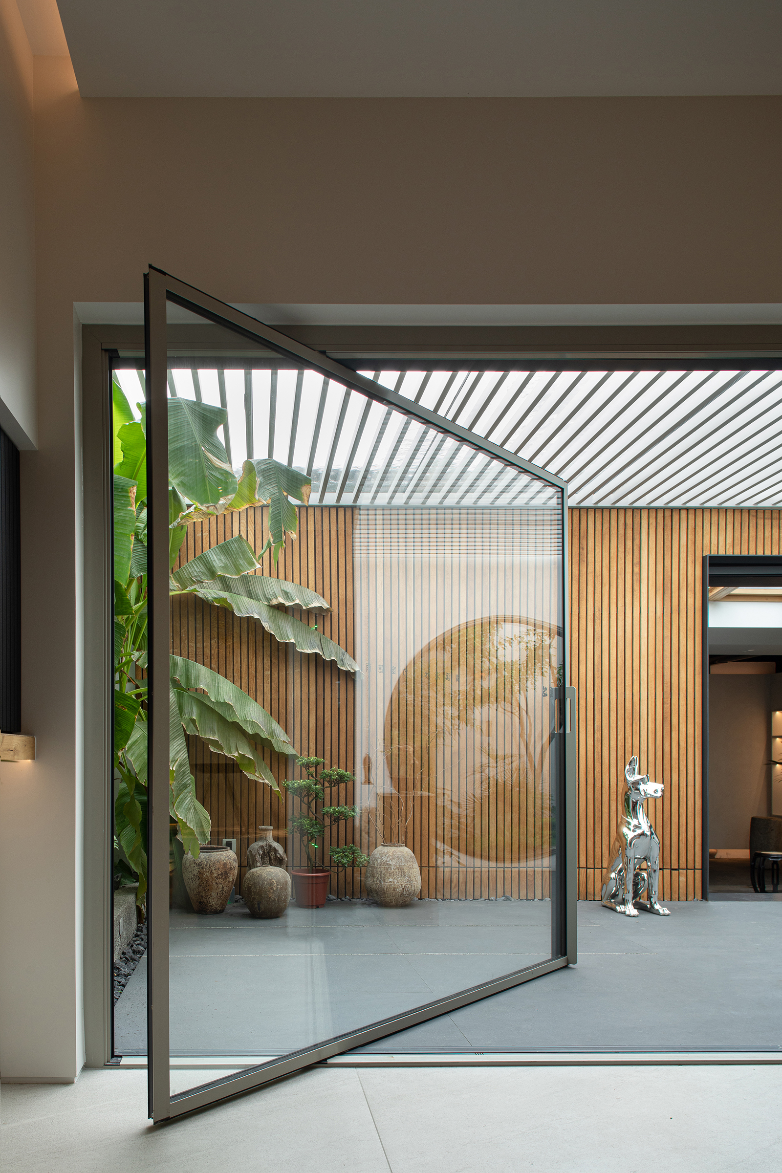 Qi Yuan Live-Work Space by Yuan Liang Design by Current-Newswire ...