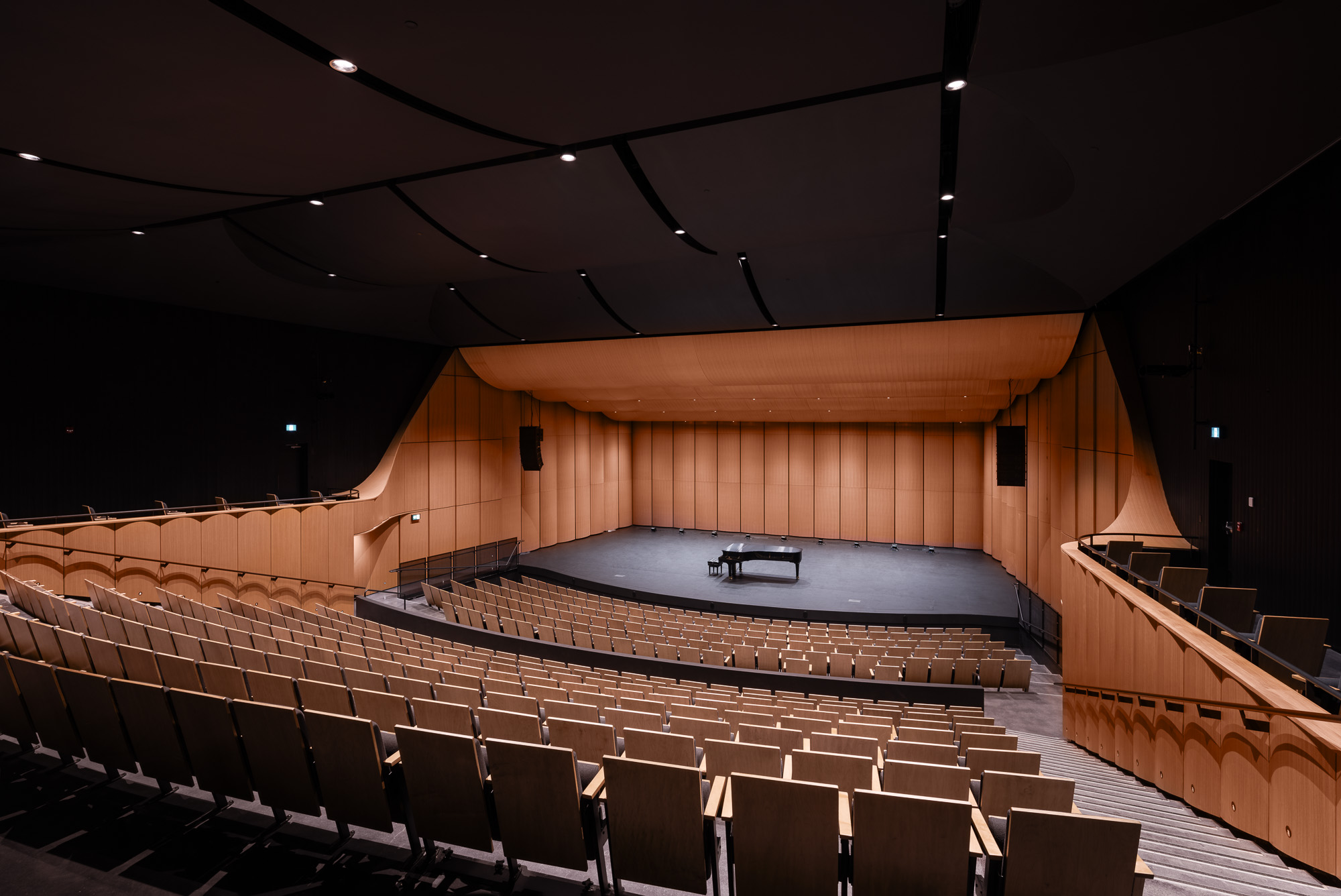 University of Manitoba Desautels Concert Hall by Teeple Architects ...