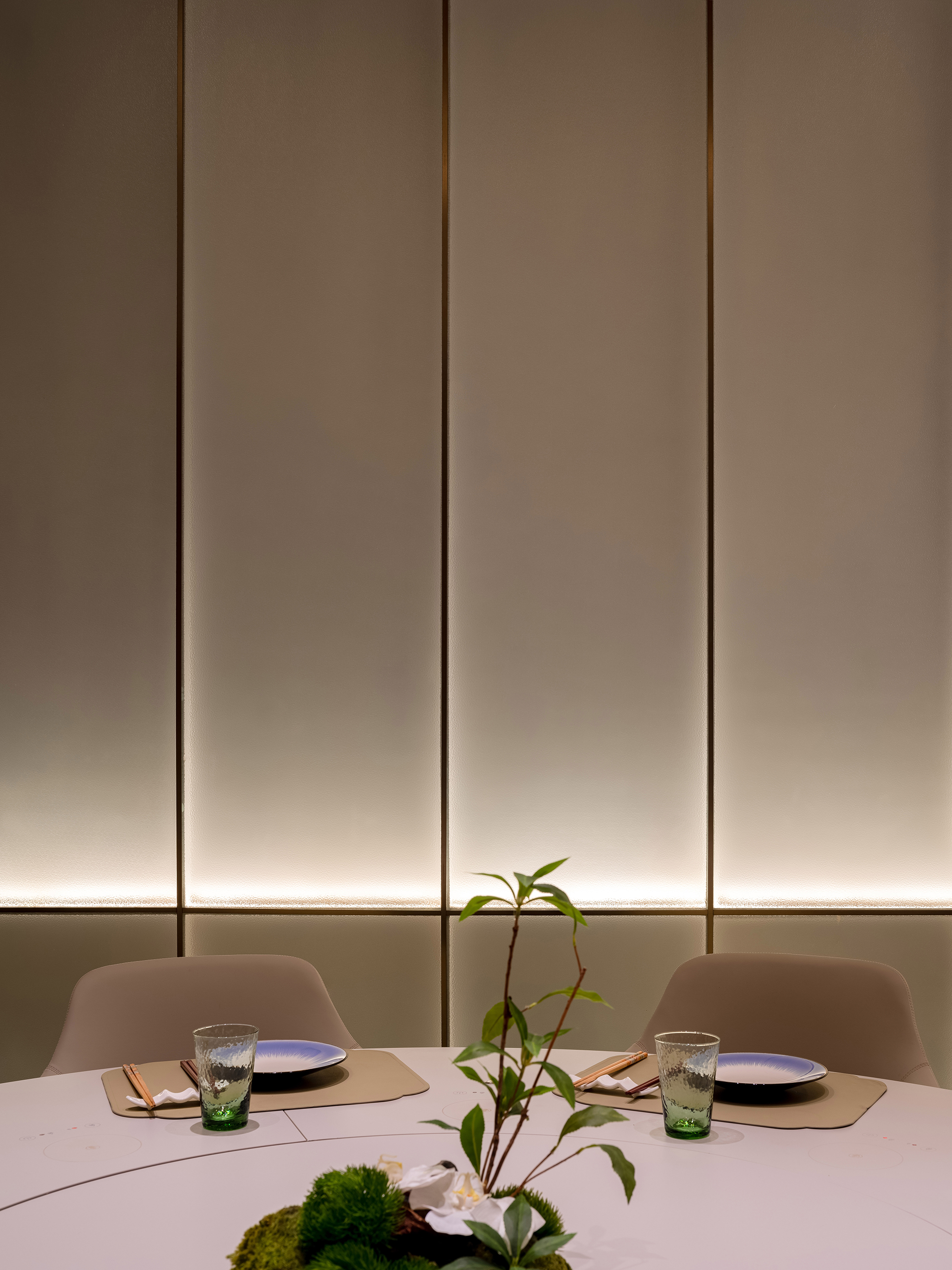 Hip Seng Seafood Hot Pot Restaurant HK by AD ARCHITECTURE - Architizer