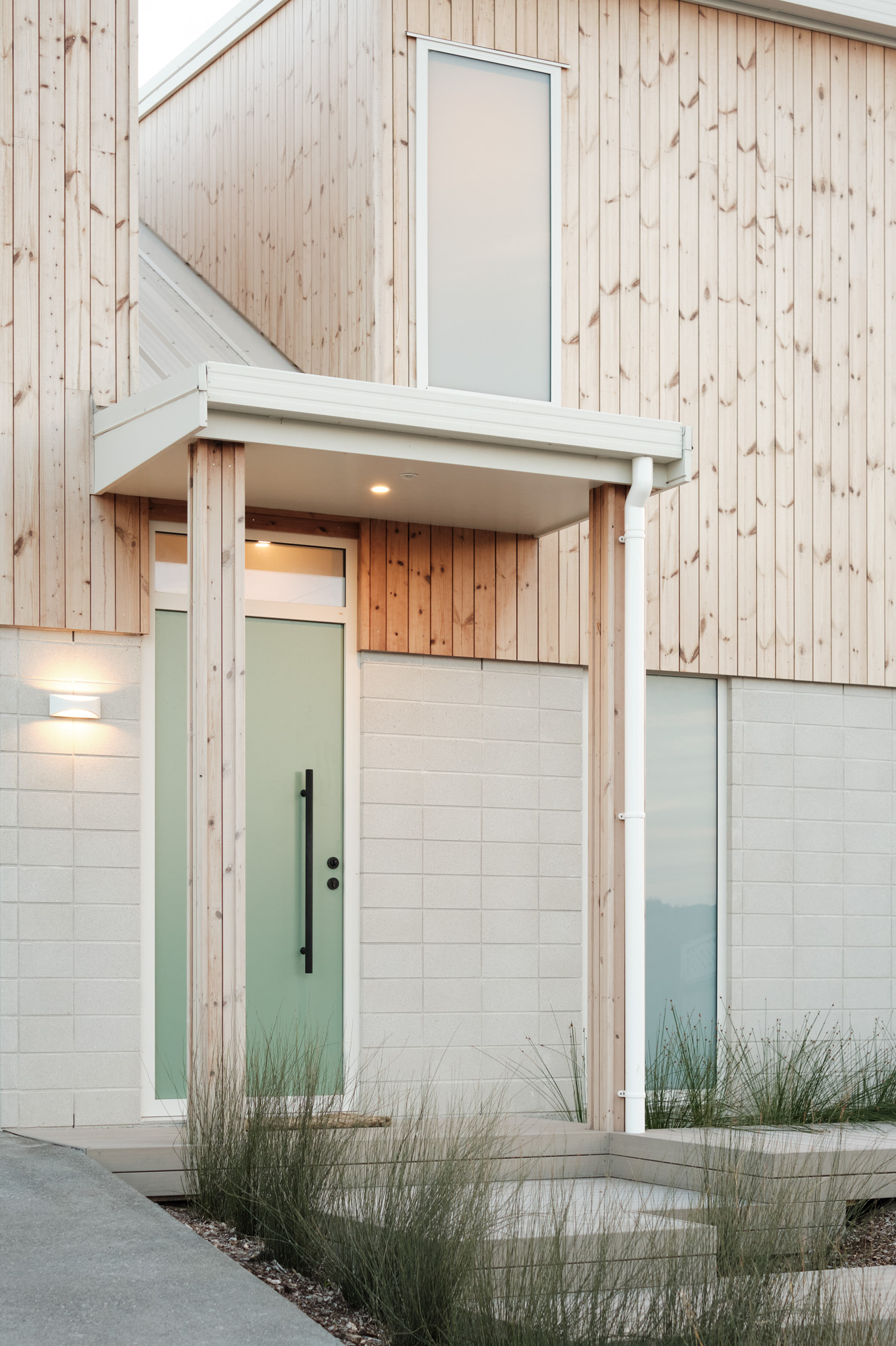 Whakatane Waterside Retreat: A Modern Beachfront Haven by Nala Studio ...