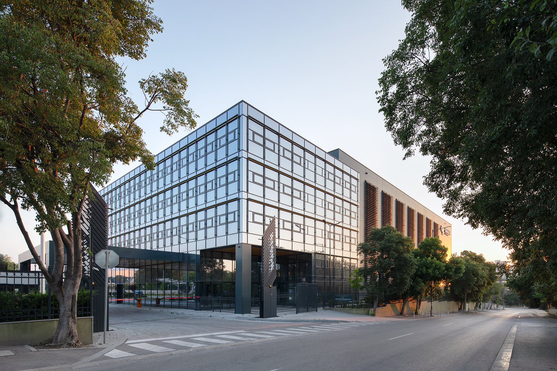 AREON production and administrative complex by IPA - Architecture and ...