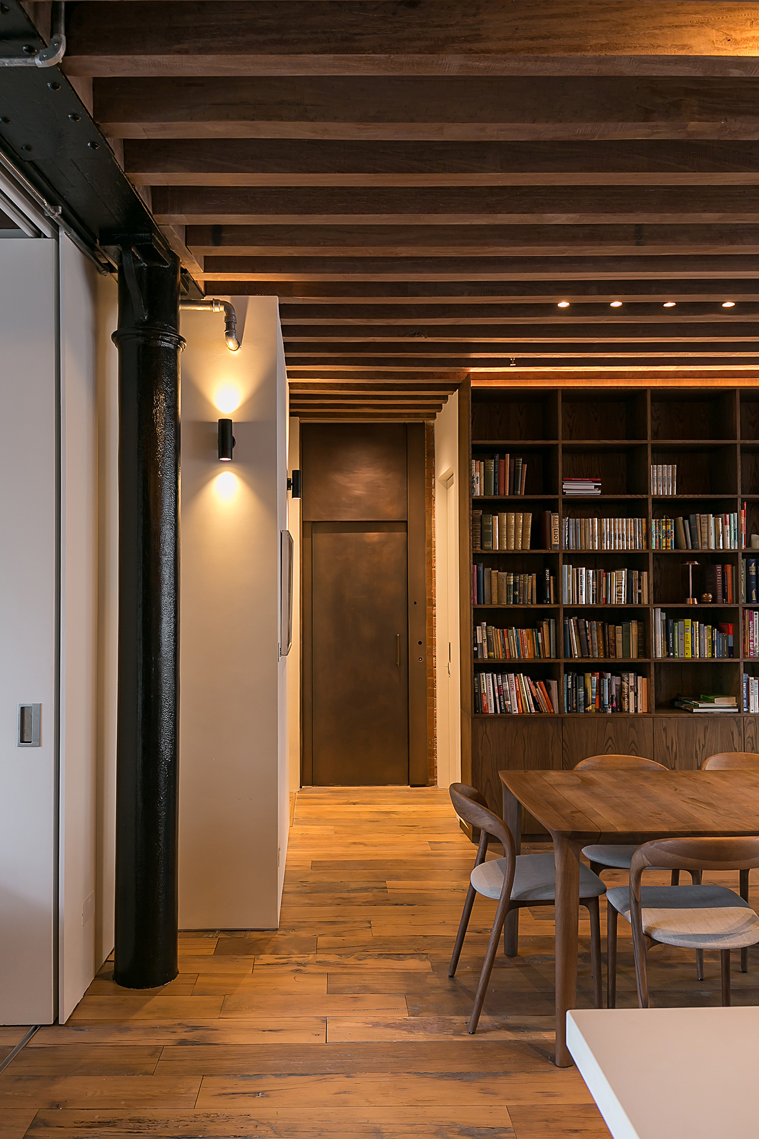 Raum Loft by William Tozer Associates - Architizer