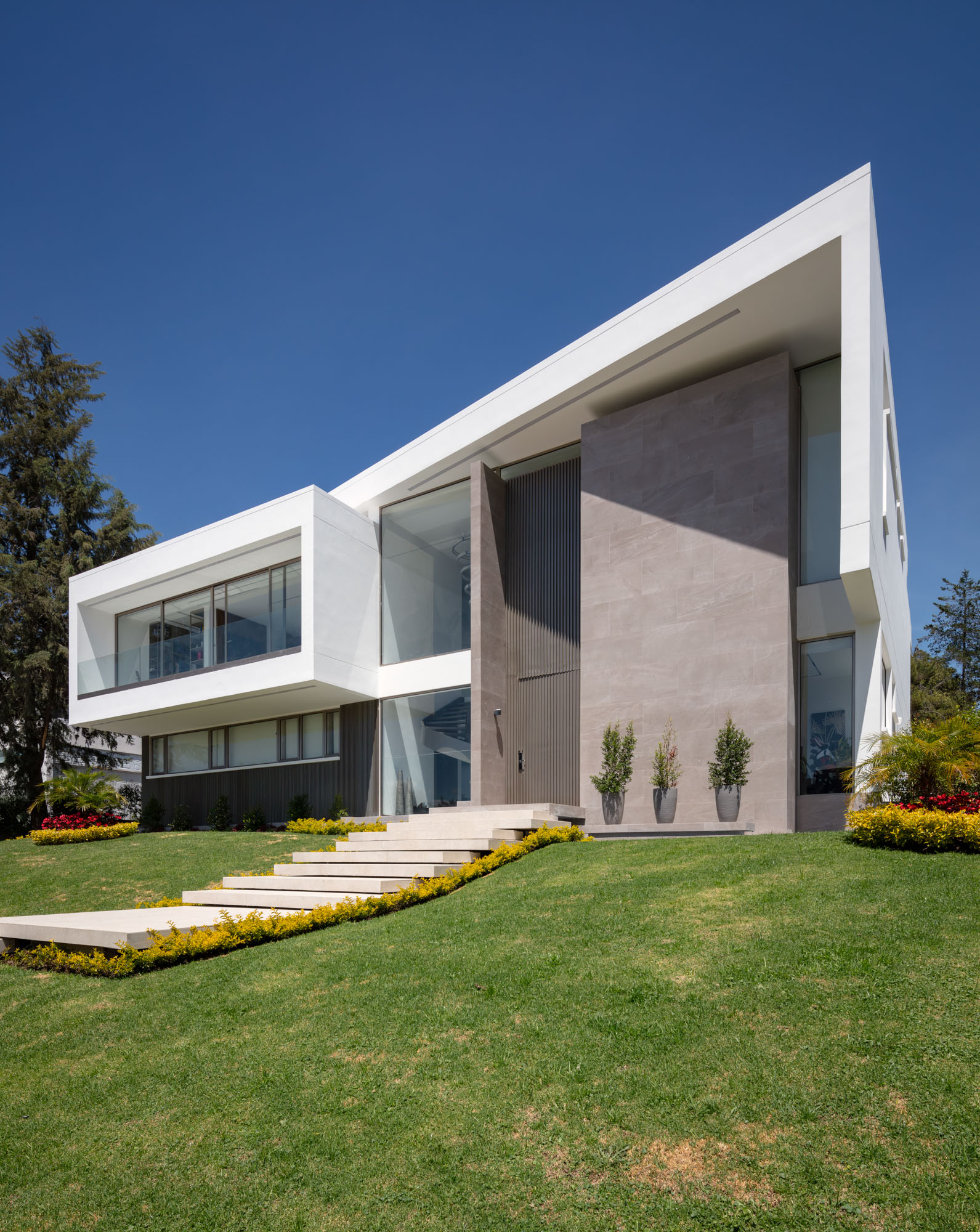 Prisma House by NAJAS ARQUITECTOS - Architizer