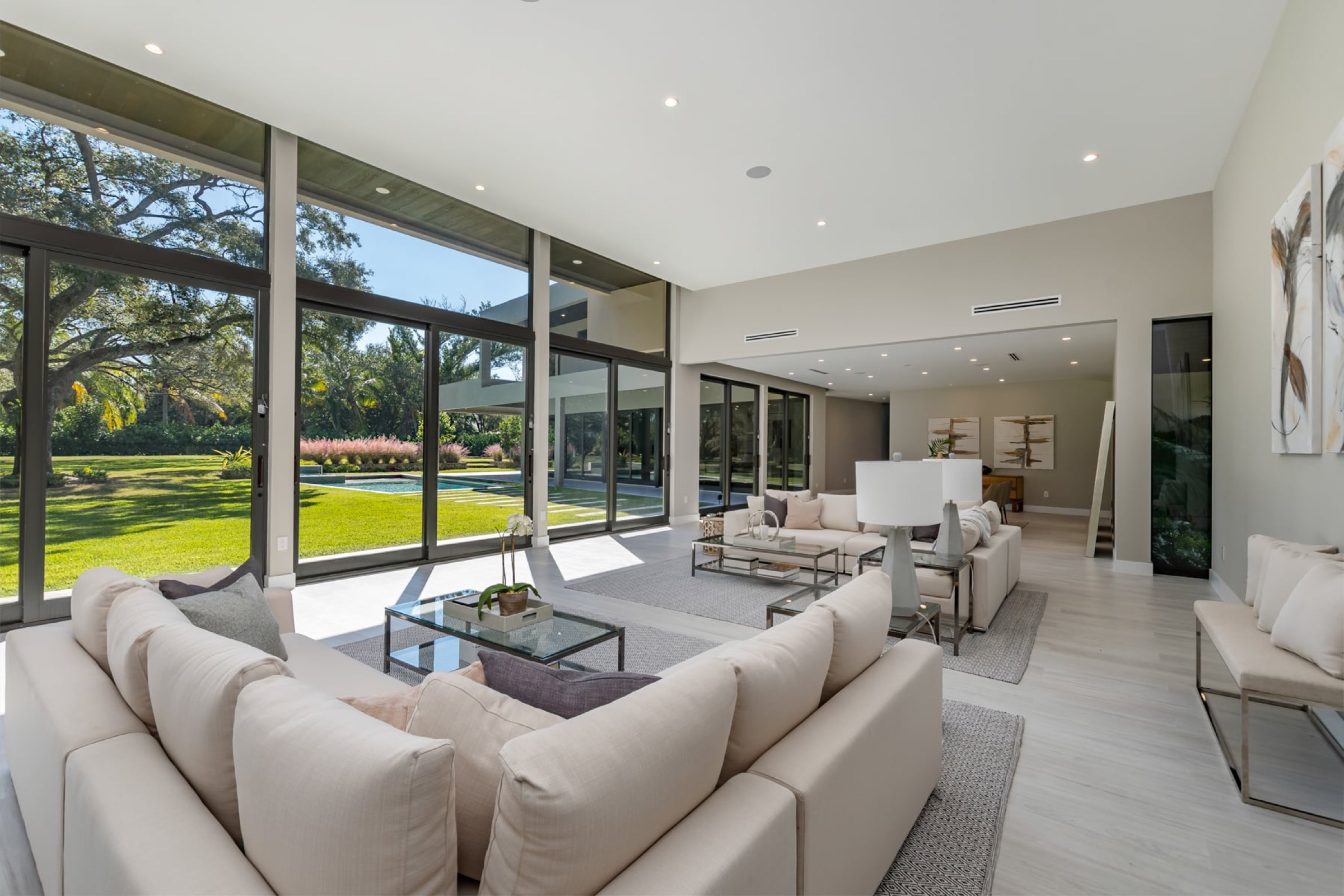 5760 At Pinecrest by MIK Architecture - Architizer