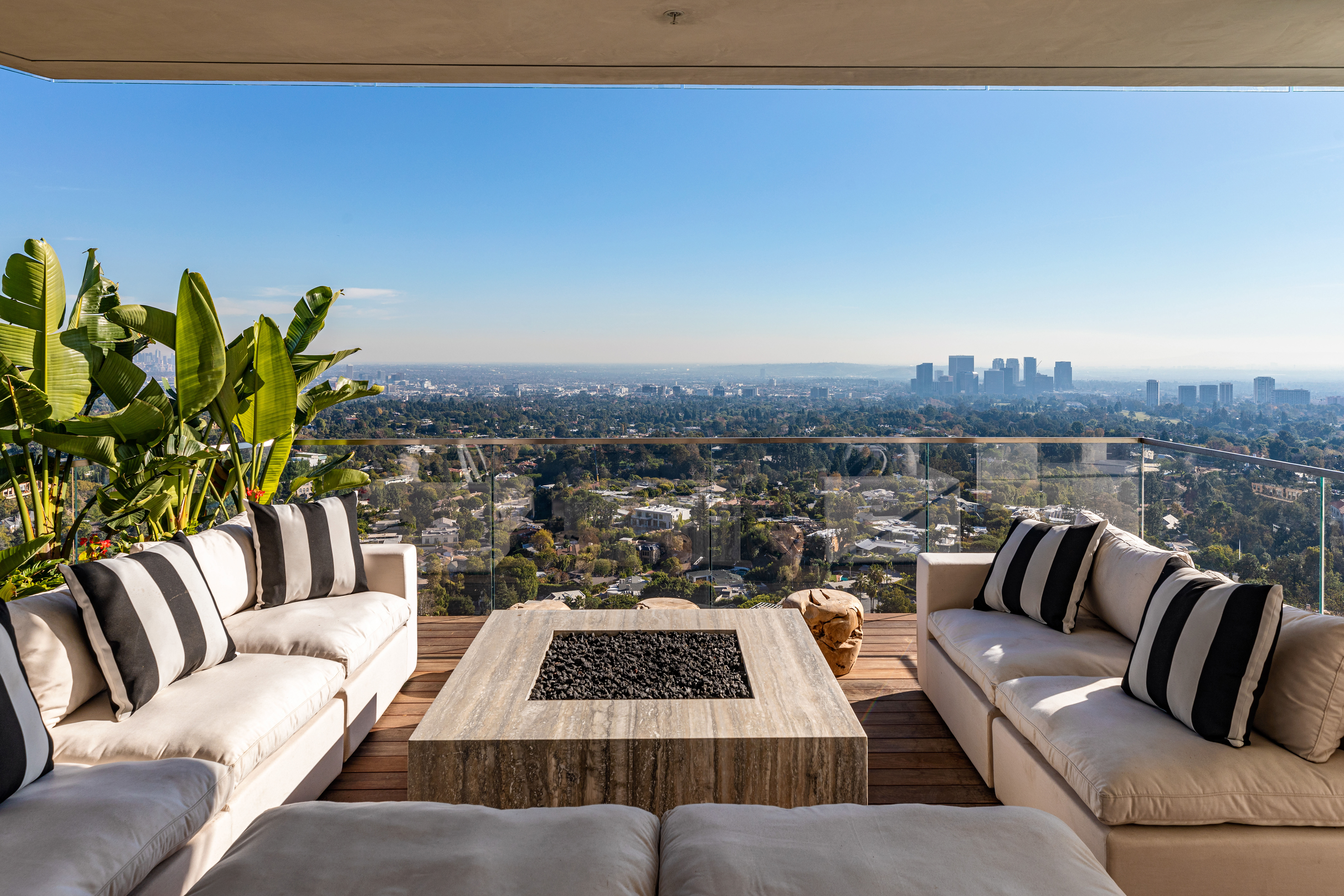 Angelo View Residence by IR Architects - Architizer