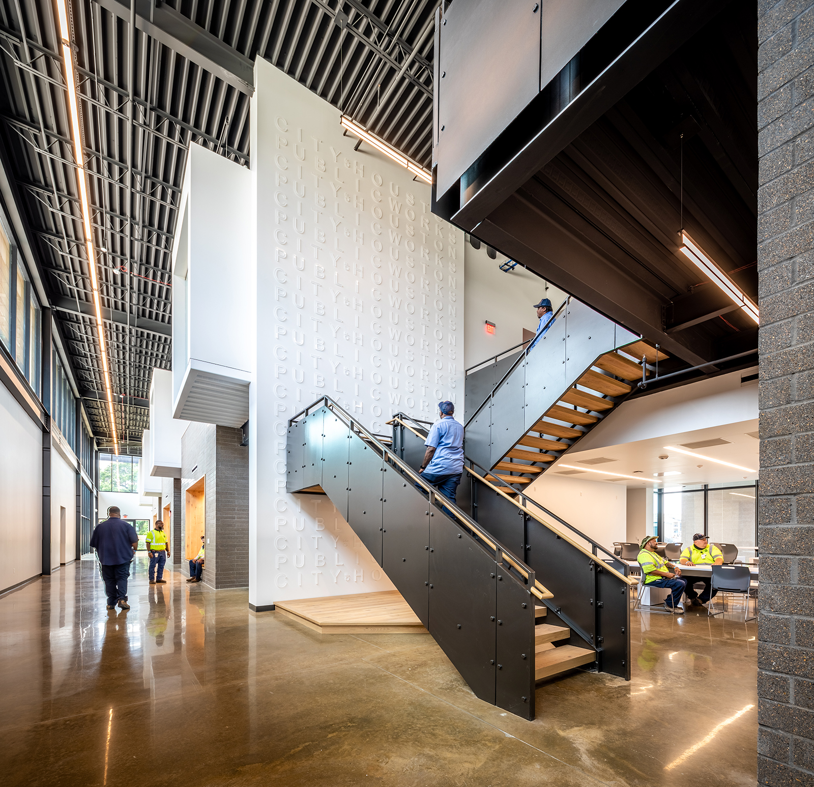 City of Houston Public Works & Engineering NE Quadrant Facility by RDLR ...