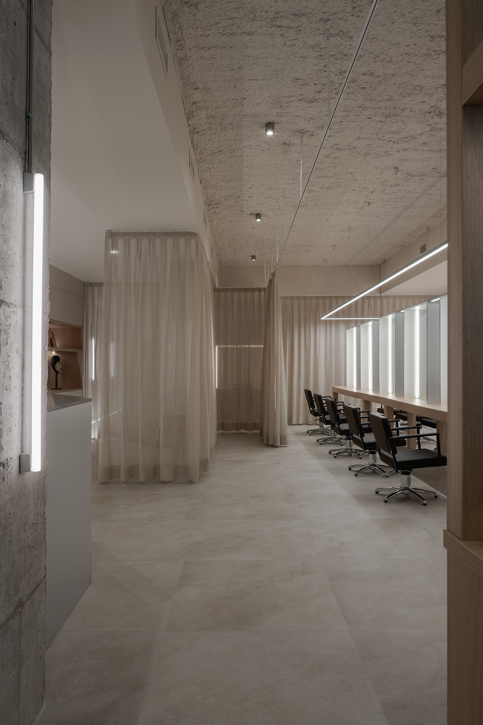 Carlos Pons beauty center by Nan Arquitectos - Architizer