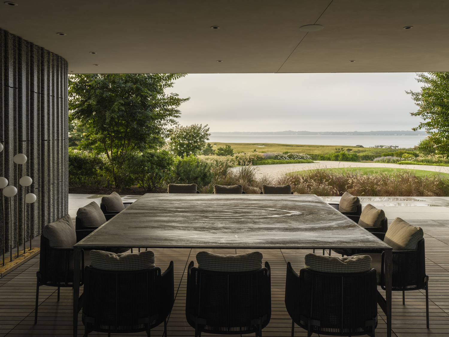 Meadow Lane Residence by LaGuardia Design Group Landscape Architects ...