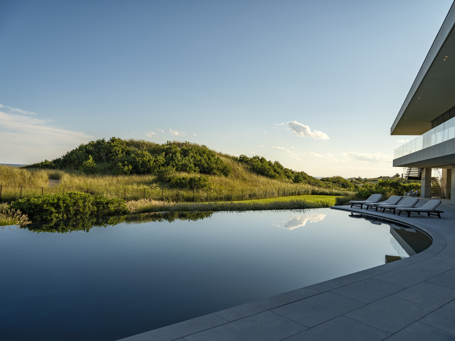 Meadow Lane by LaGuardia Design Group Landscape Architects - Architizer