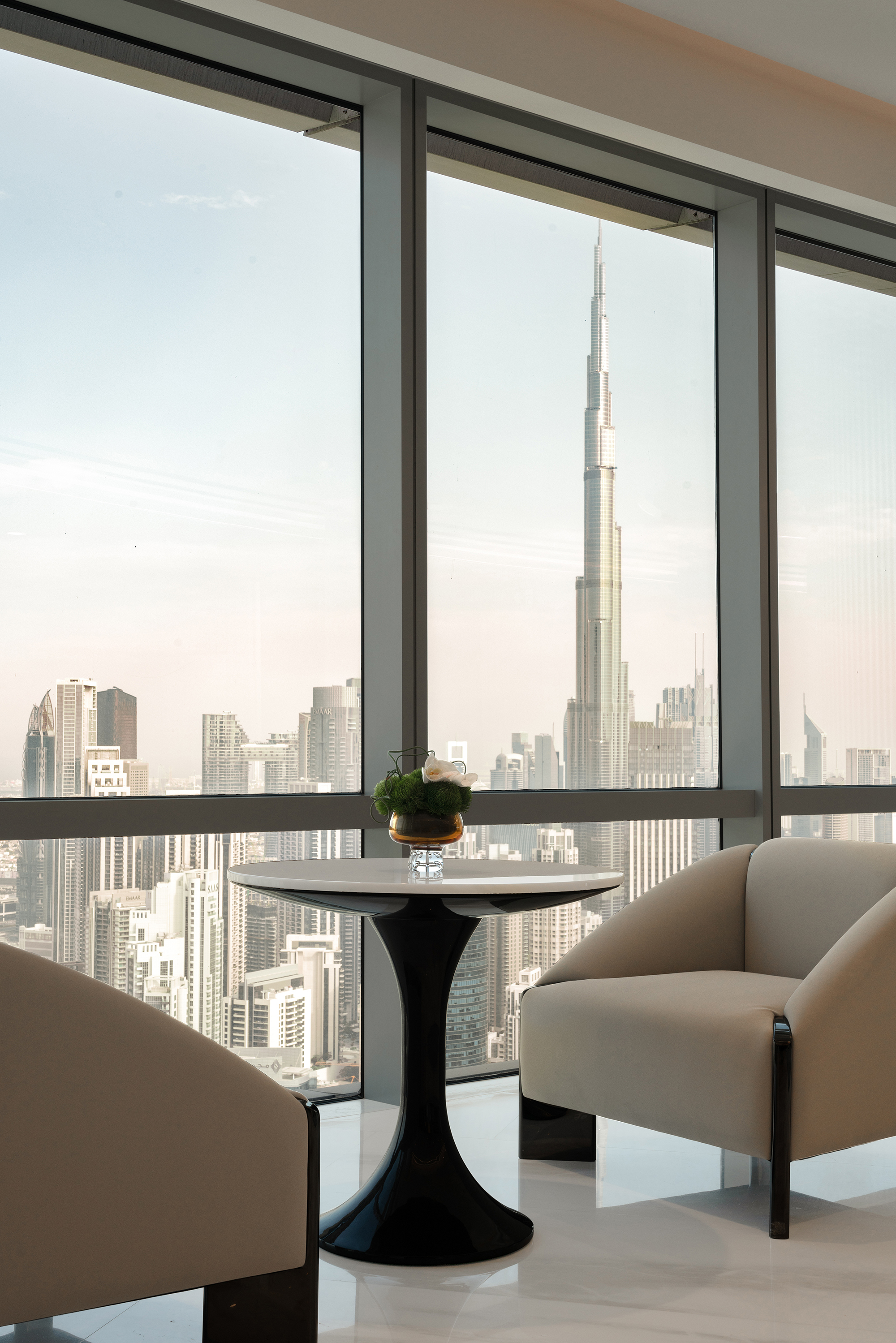 Refine Dubai Headquarters by ZN DESIGN - Architizer