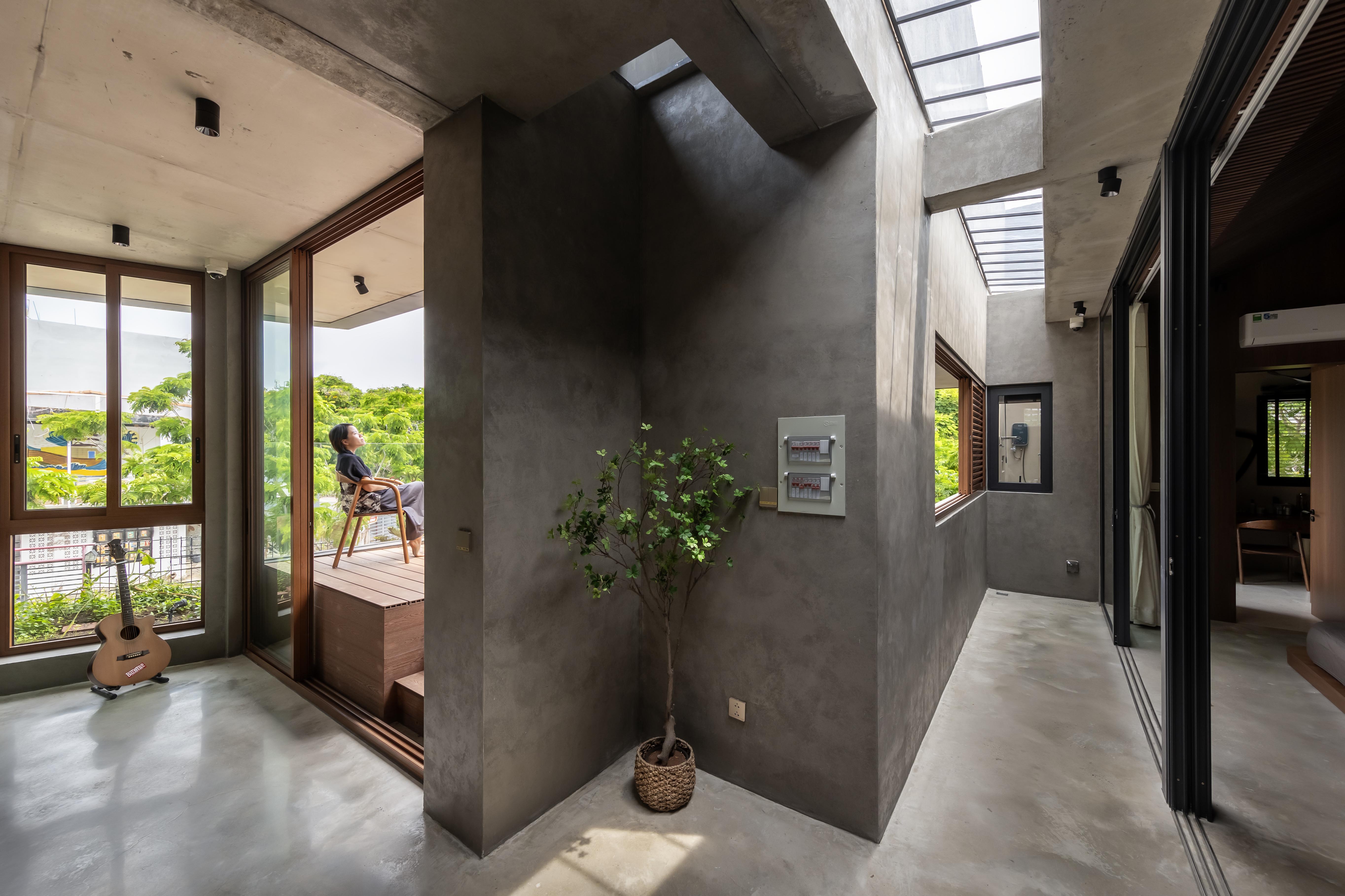 Phan Rang House - Hidden yard by Plus Idea Studio - Architizer