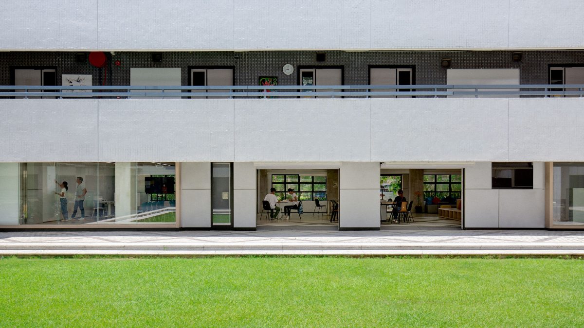 Li Po Chun United World College, Hong Kong by M Moser Associates ...