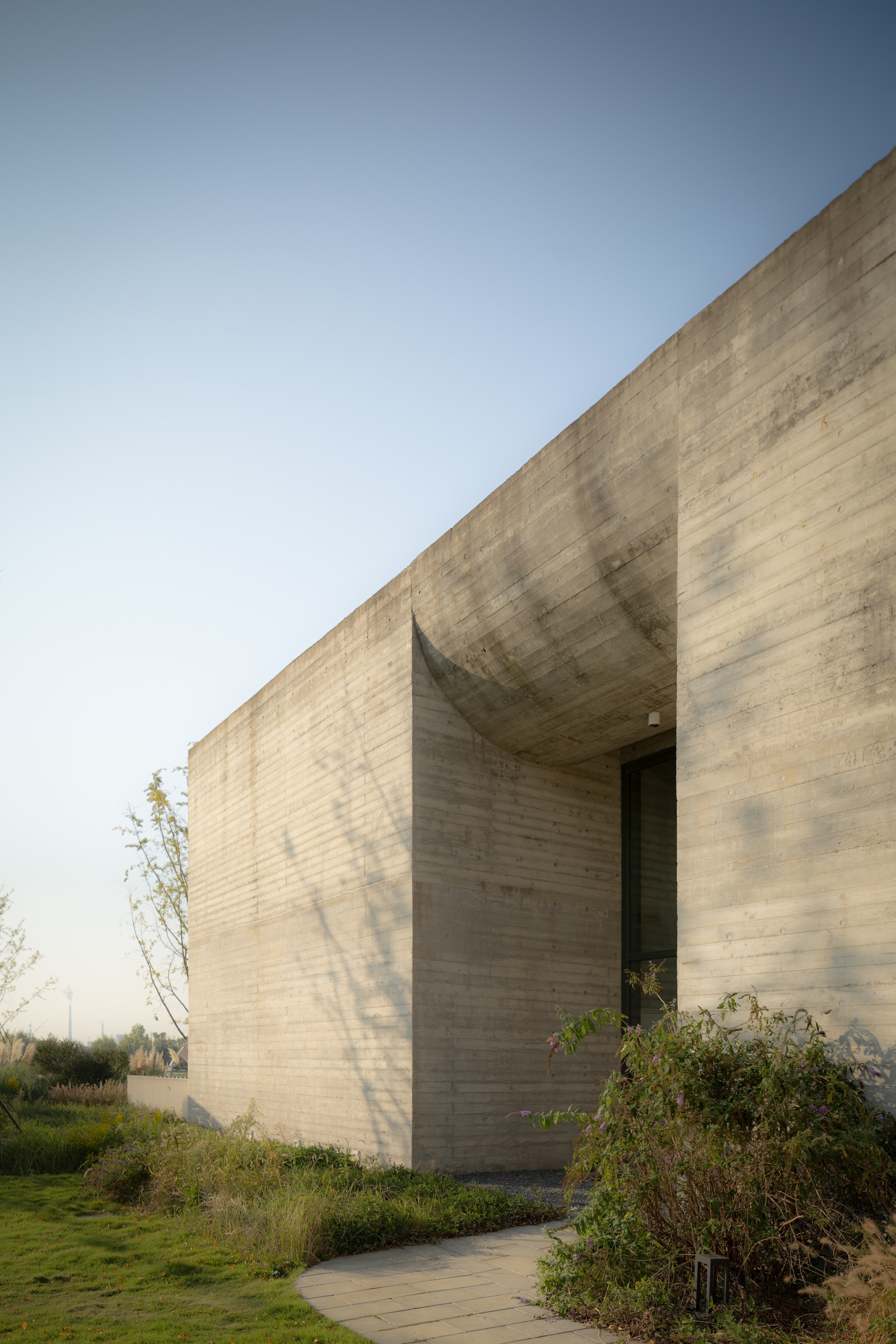 Gingko Gallery by MORE Architecture - Architizer