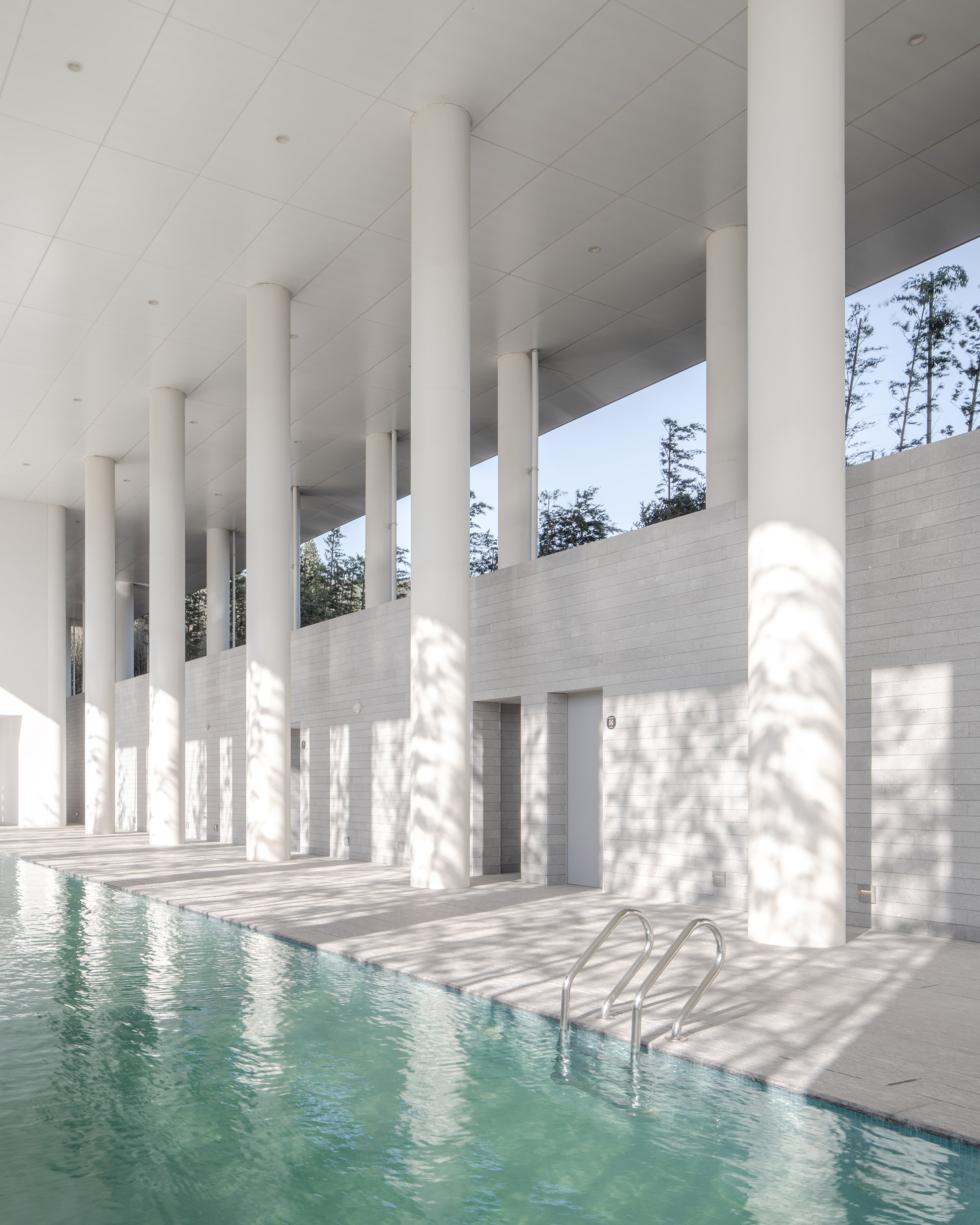 Idea 4194981: Floating Hotel by MORE Architecture in Huzhou, China ...