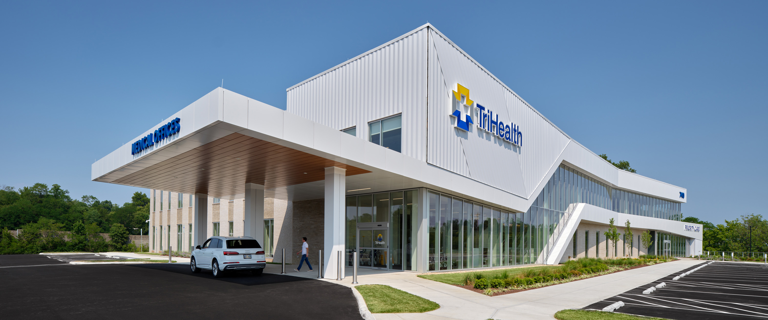 TriHealth, Finneytown by GBBN - Architizer