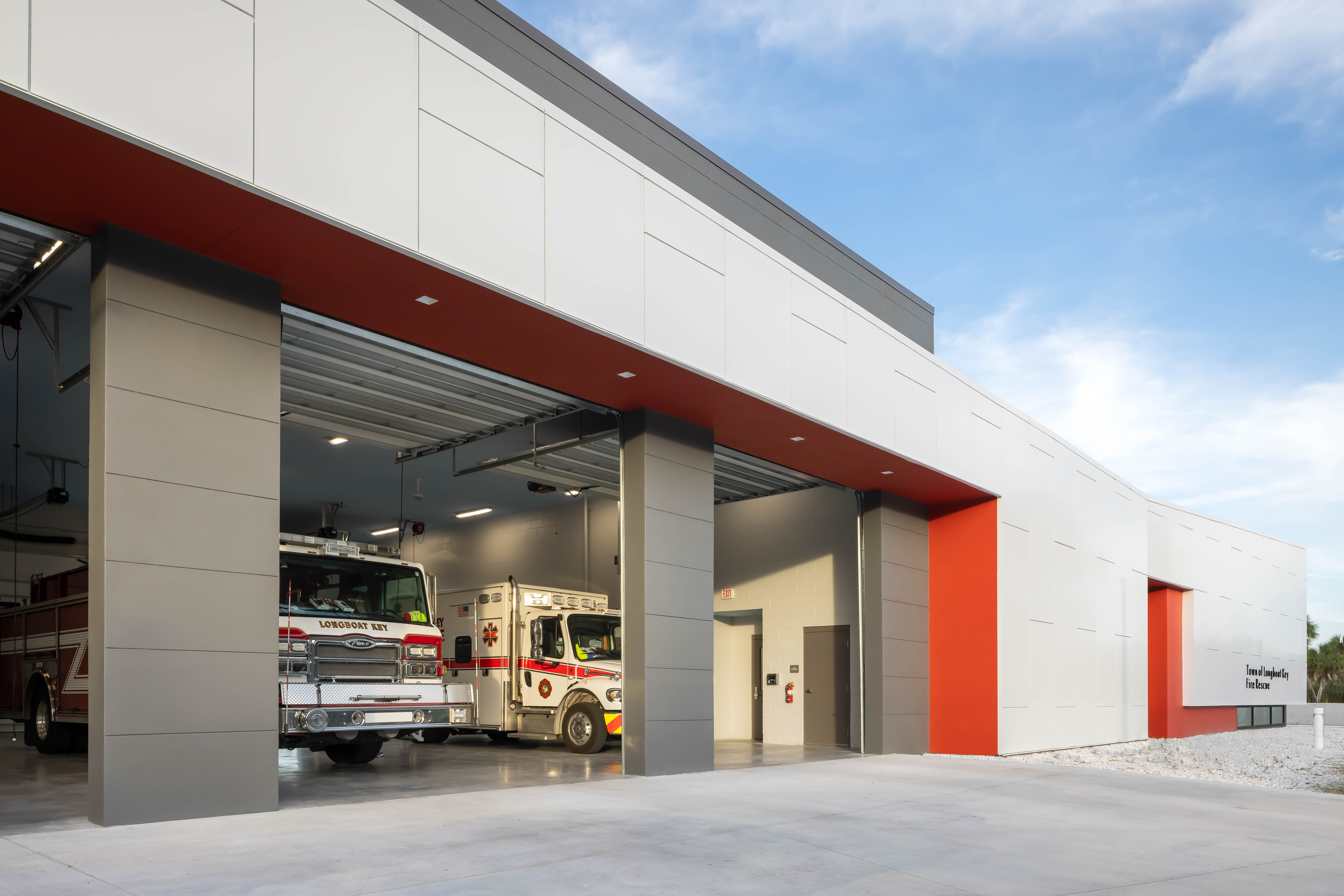 Longboat Key Fire Rescue Station #92 by Sweet Sparkman Architecture ...