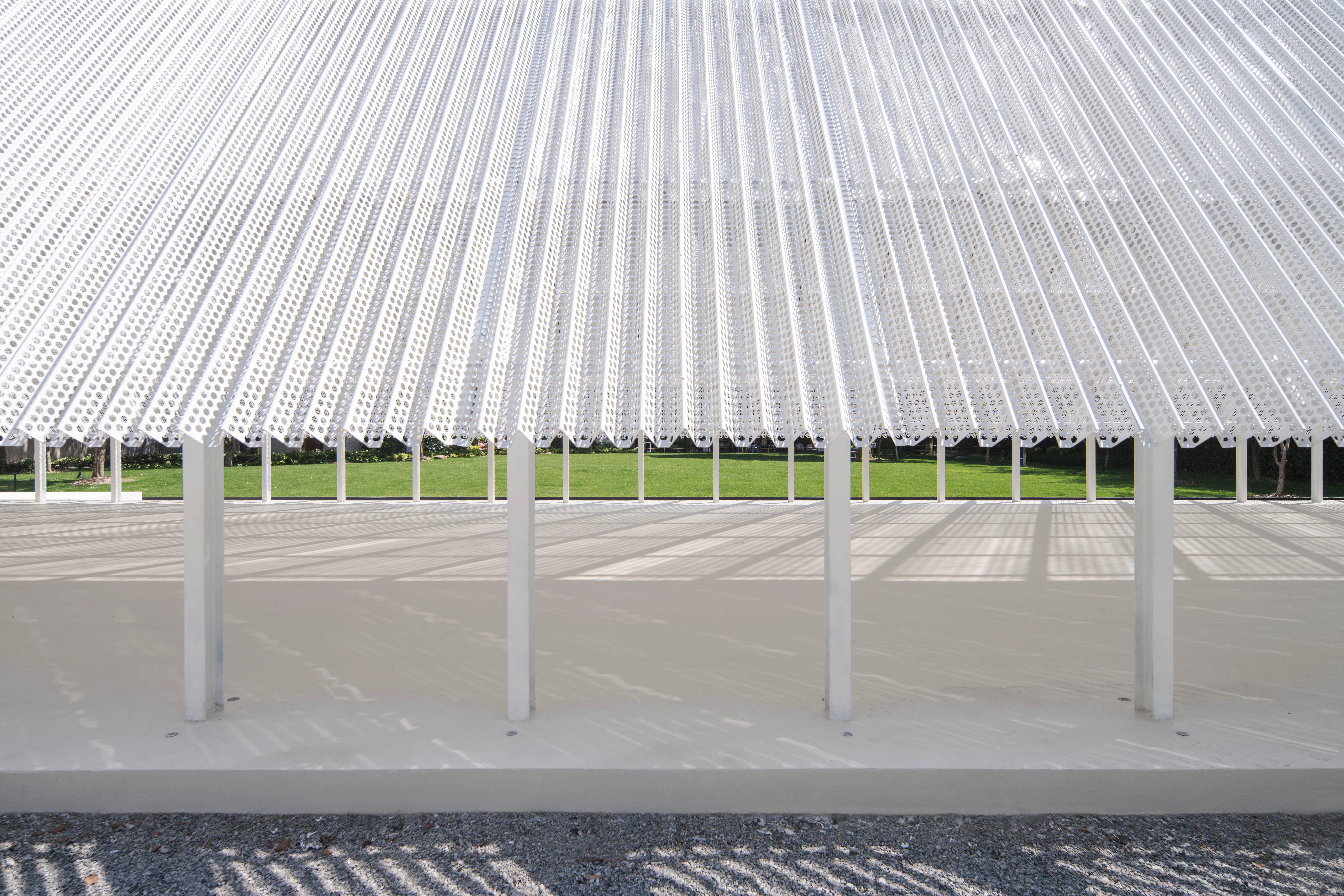 The Breeze Hall—Between the sacred and the mundane by SHISUO Design ...