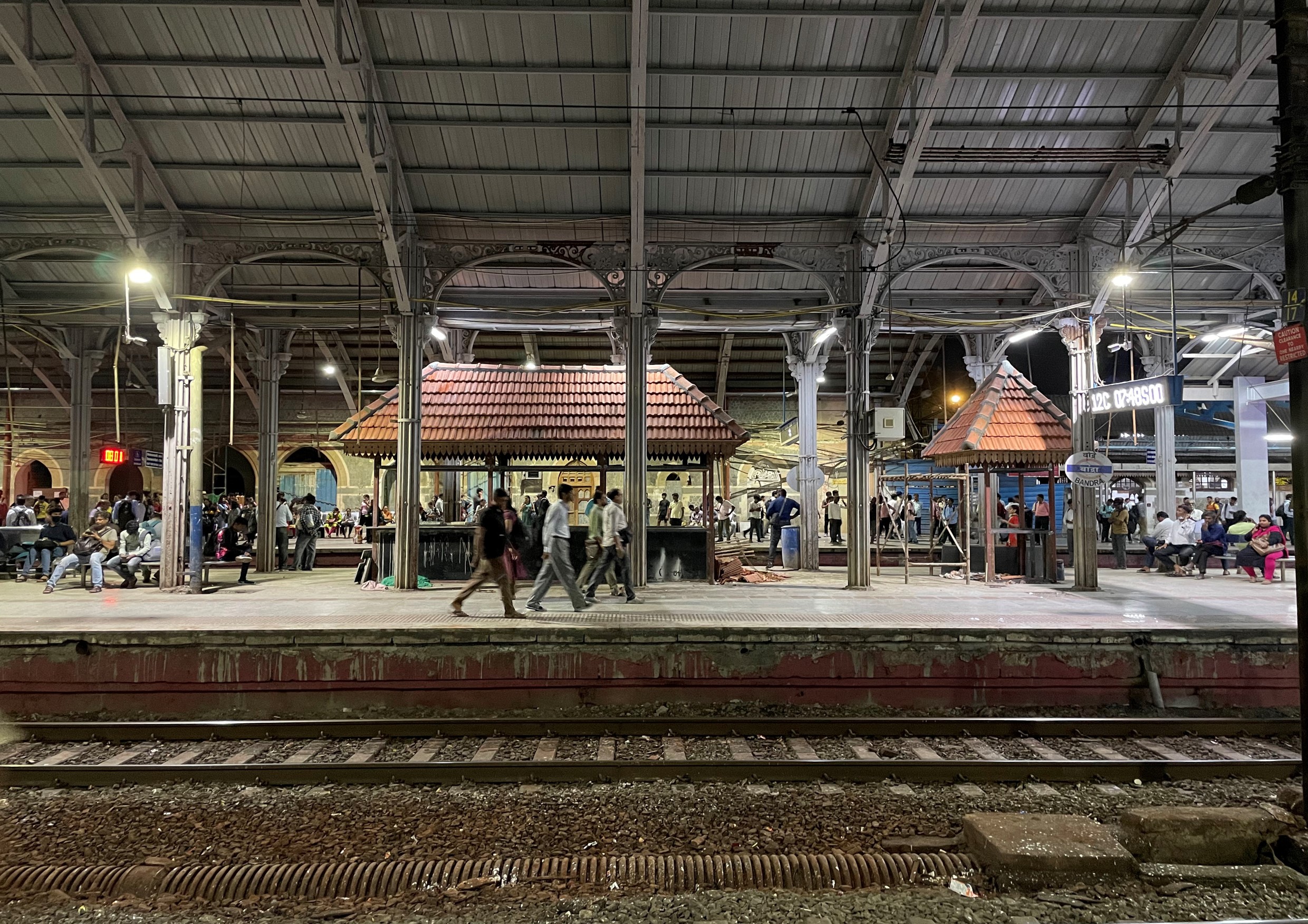 Bandra Station by Abha Narain Lambah Associates - Architizer