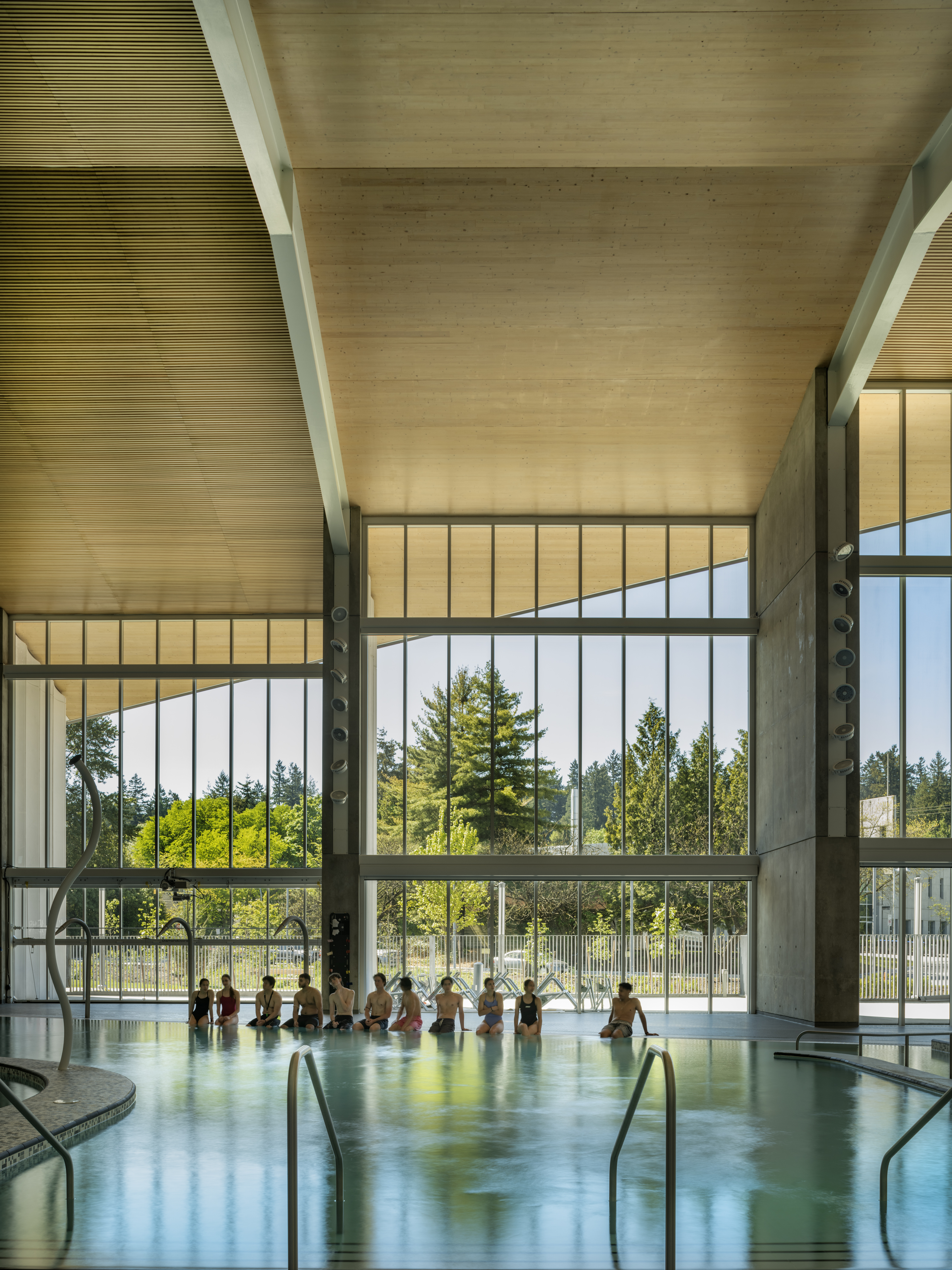 təməsew̓txʷ Aquatic and Community Centre by hcma architecture + design ...