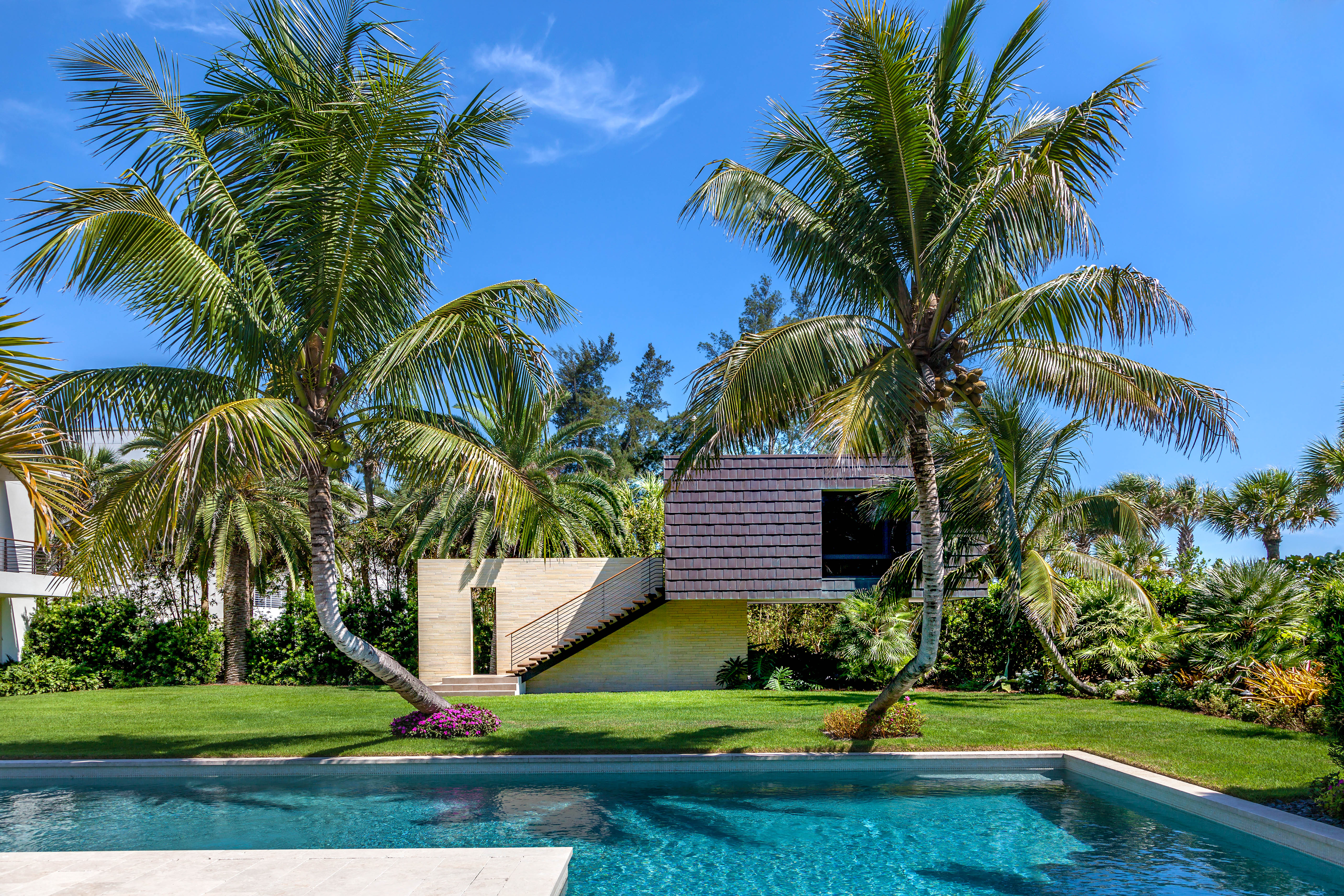 Casey Key Residence by Sweet Sparkman - Architizer