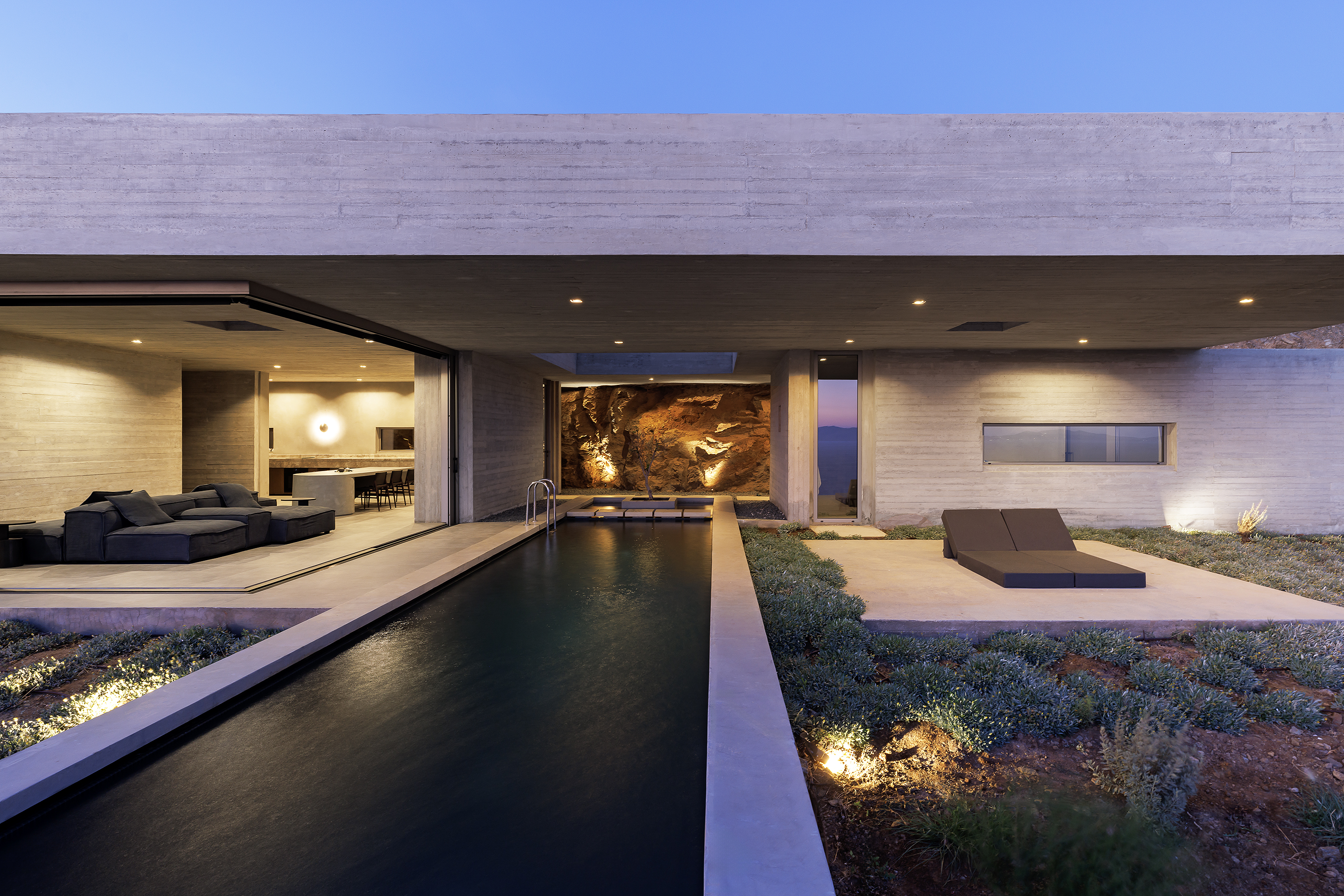 THE LAP POOL HOUSE by ARISTIDES DALLAS ARCHITECTS - Architizer