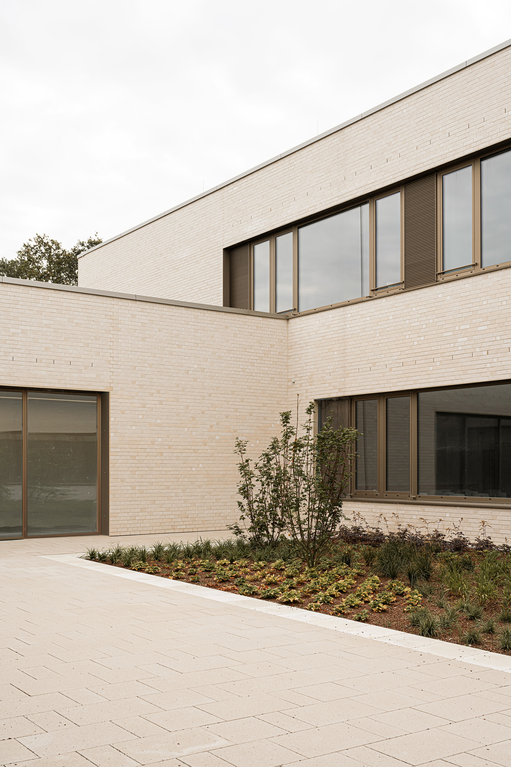 From Brown Coal to Education – Architecture as a Catalyst by Sehw ...