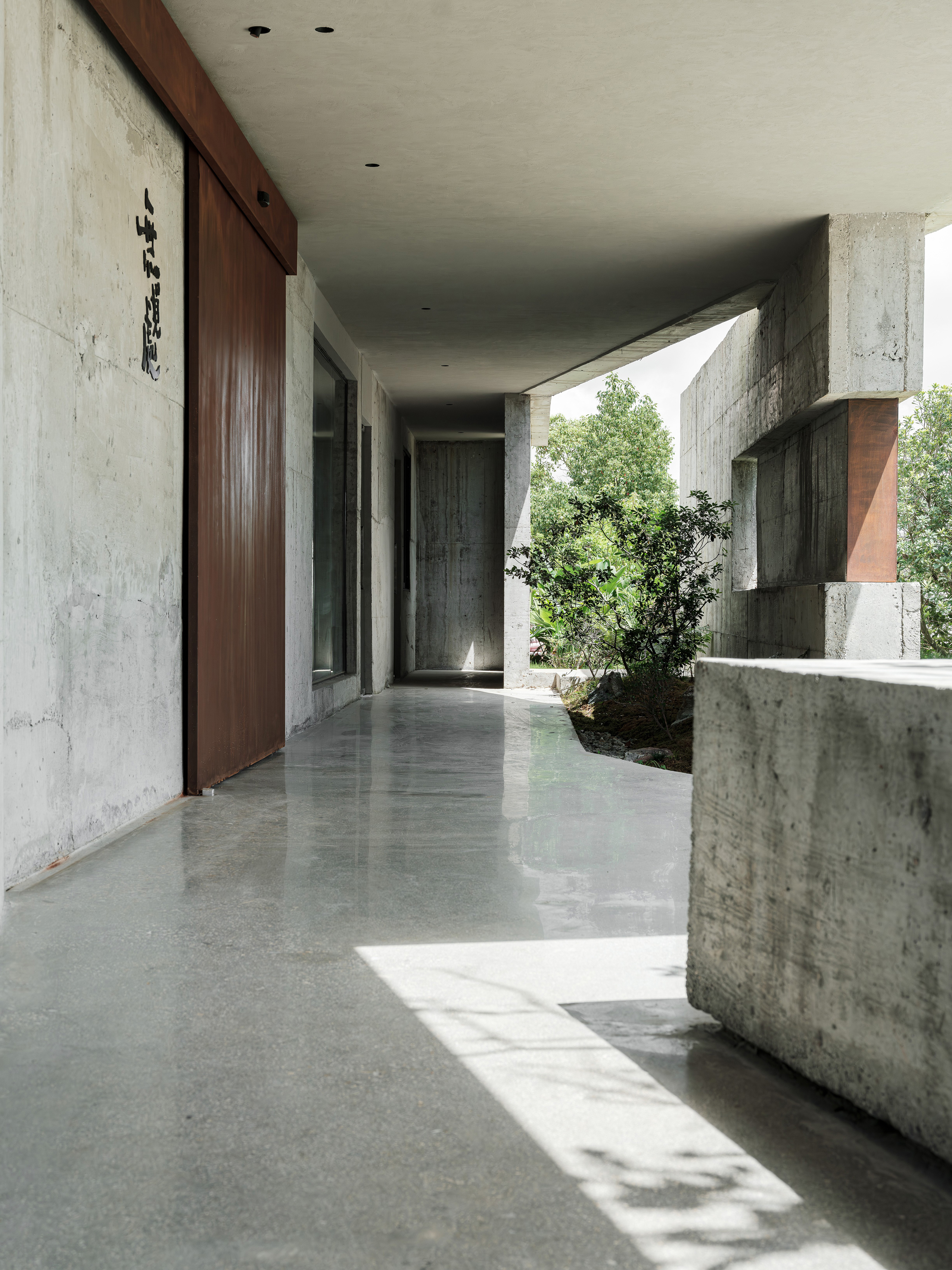 Just Stone Gallery by SANJ DESIGN STUDIO - Architizer