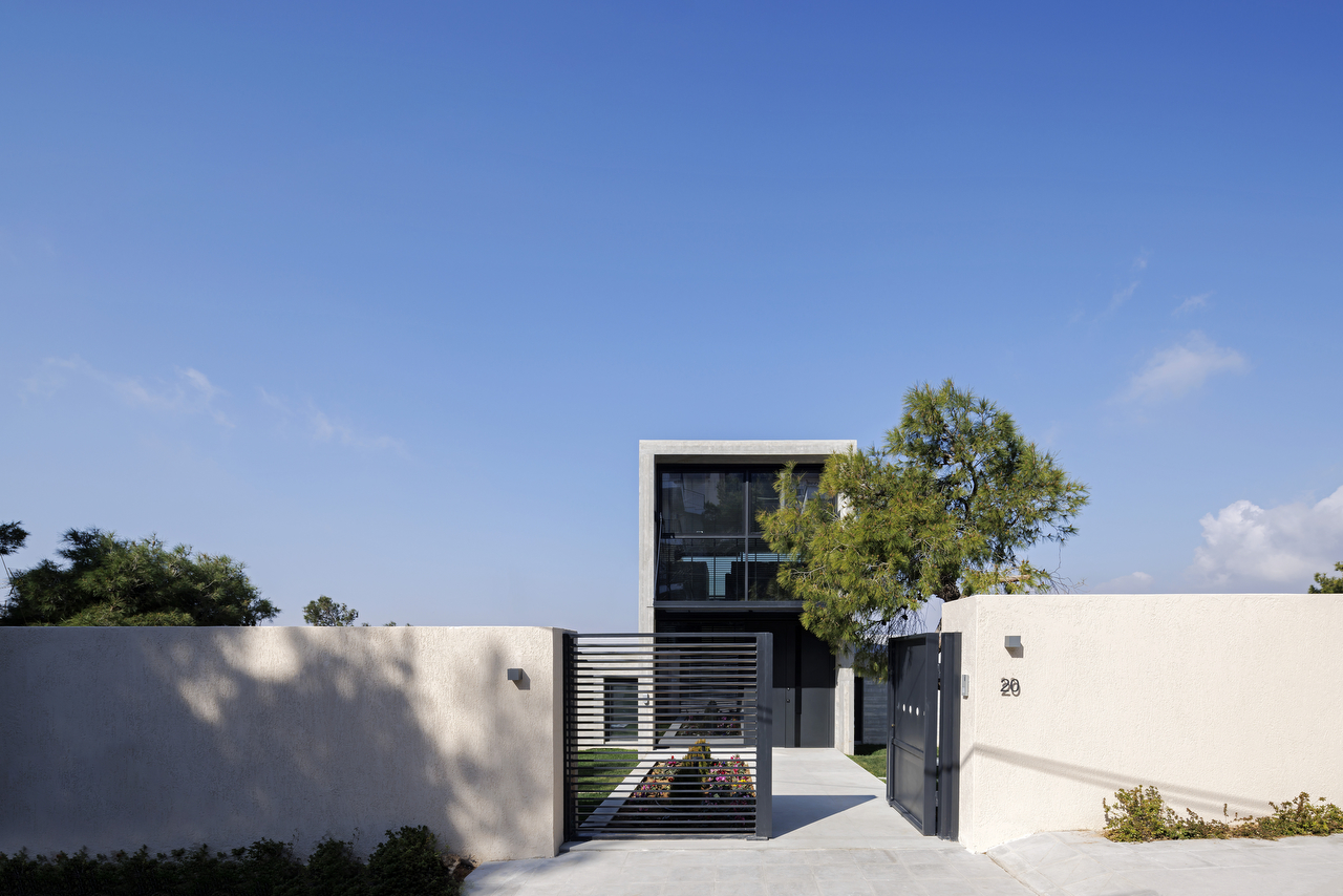 RESIDENCE IN PENTELI by ARISTIDES DALLAS ARCHITECTS - Architizer