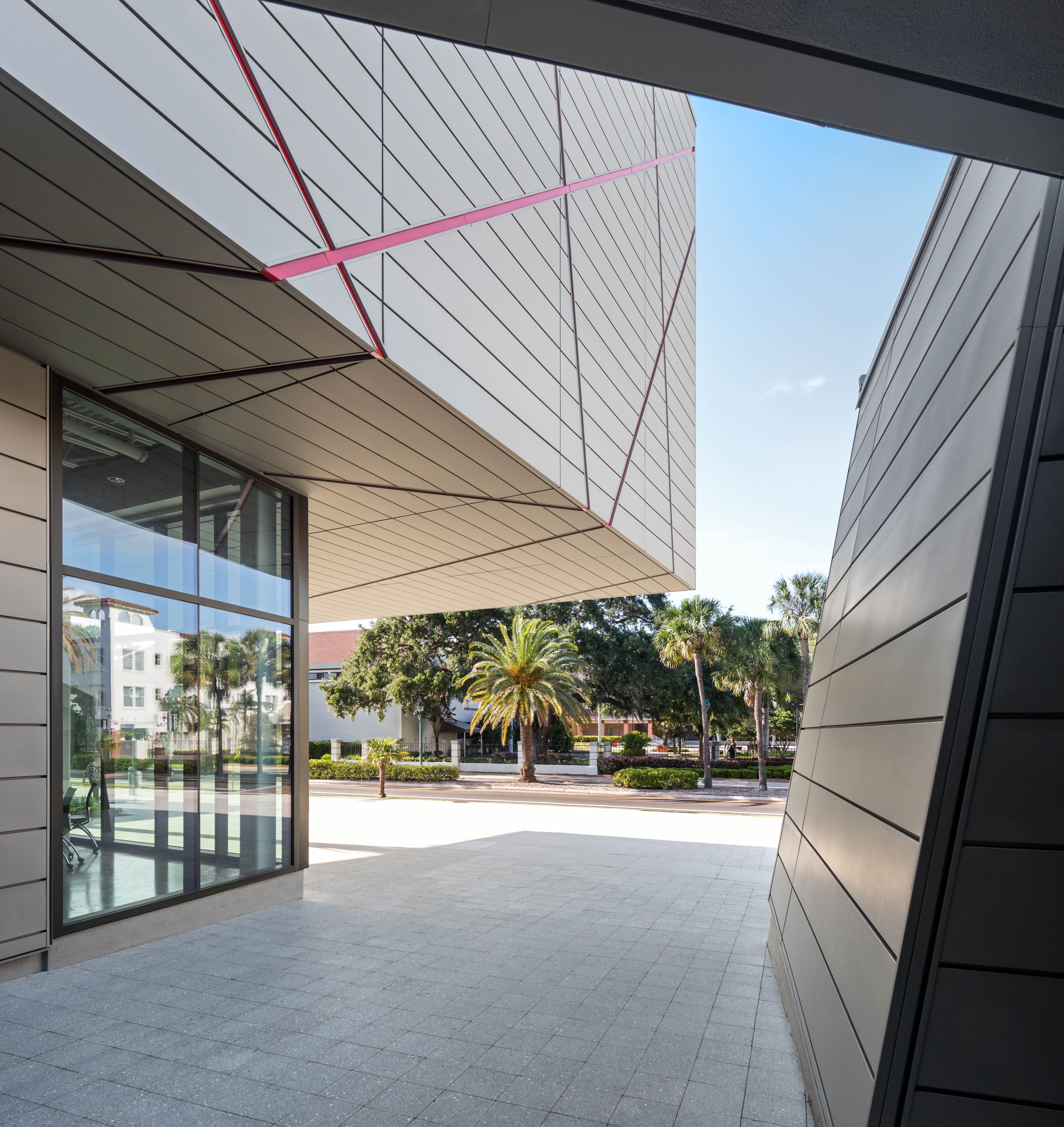 Ringling College of Art + Design Basch Visual Art Center by Sweet ...
