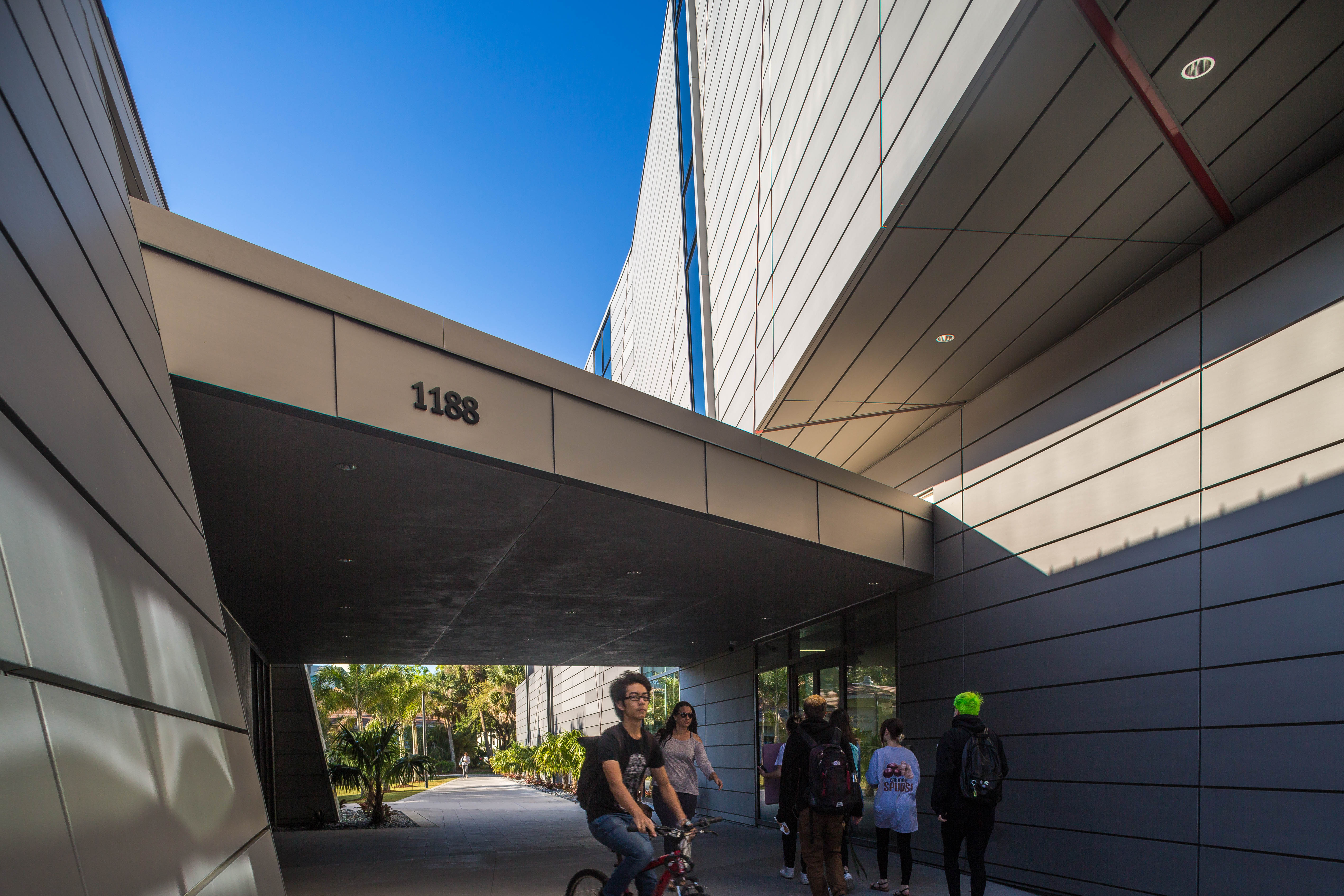 Ringling College of Art + Design Basch Visual Art Center by Sweet ...