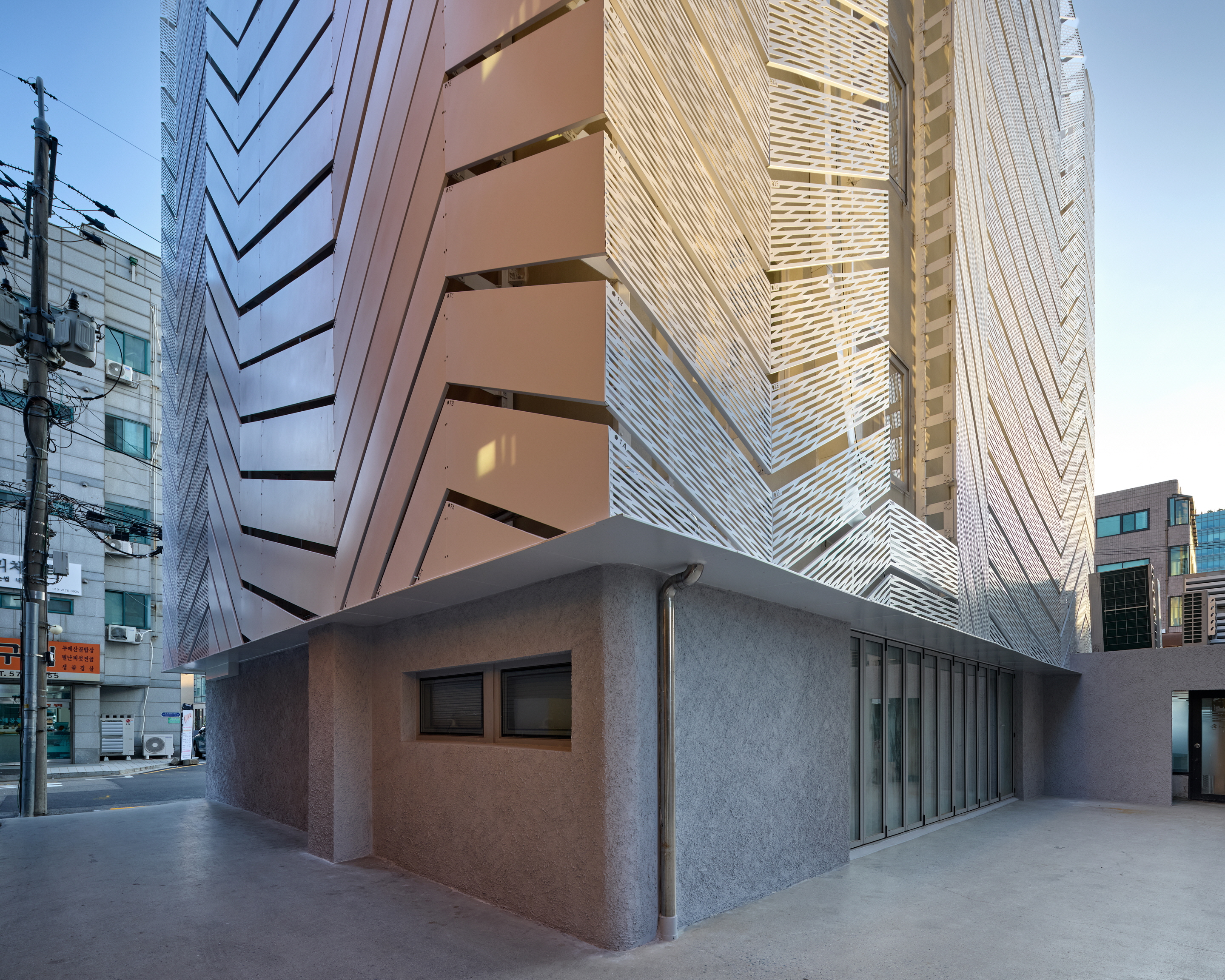 P&C HQ by AXS Architects - Architizer