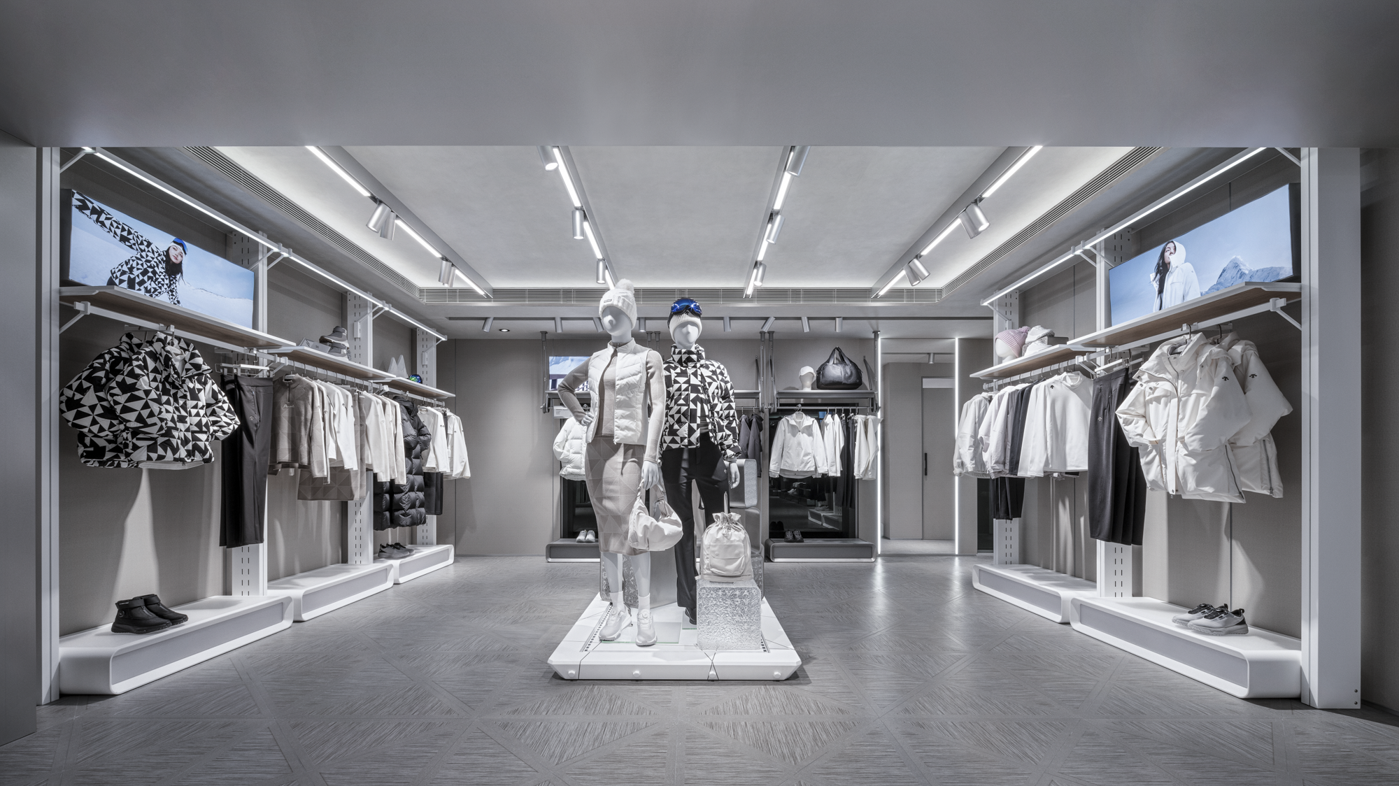 Idea 4203699: DESCENTE Flagship Store (Harbour City, Hong Kong) by ...