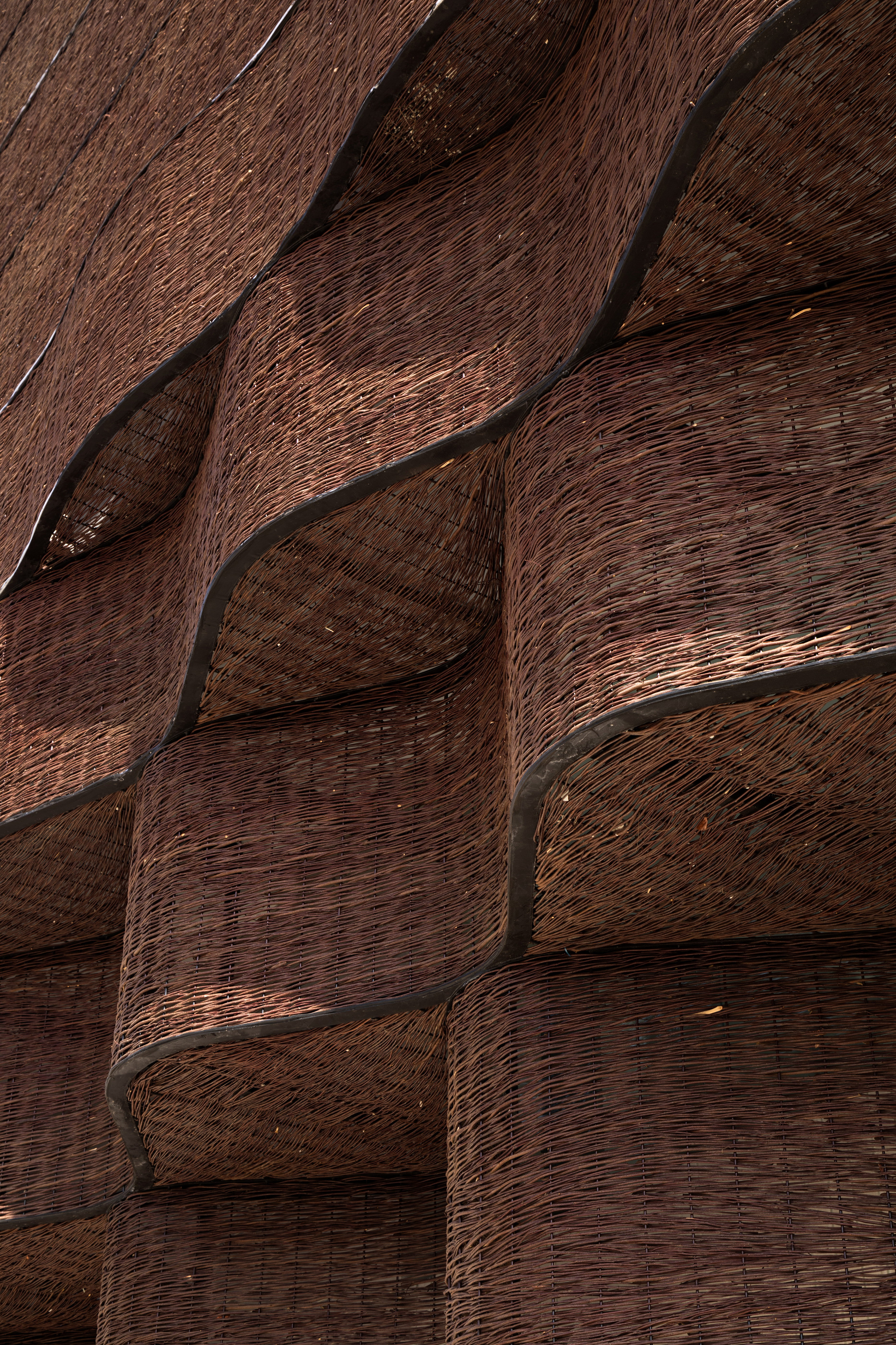 Arghavan (Cercis) Commercial Project by 13 Degrees Architecture Studio ...