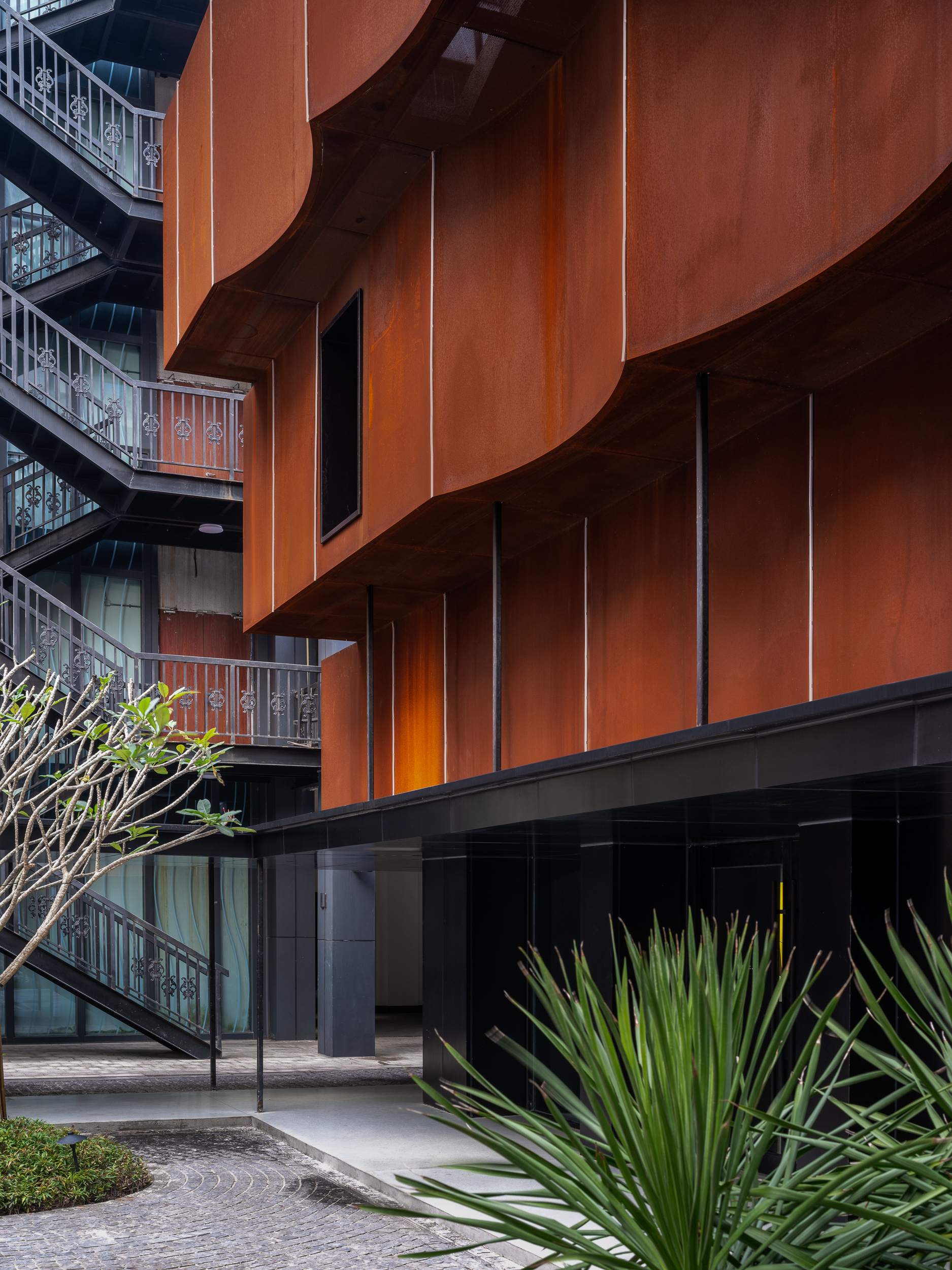 apm: Art Gallery In the Community by Dazhou And Associates - Architizer