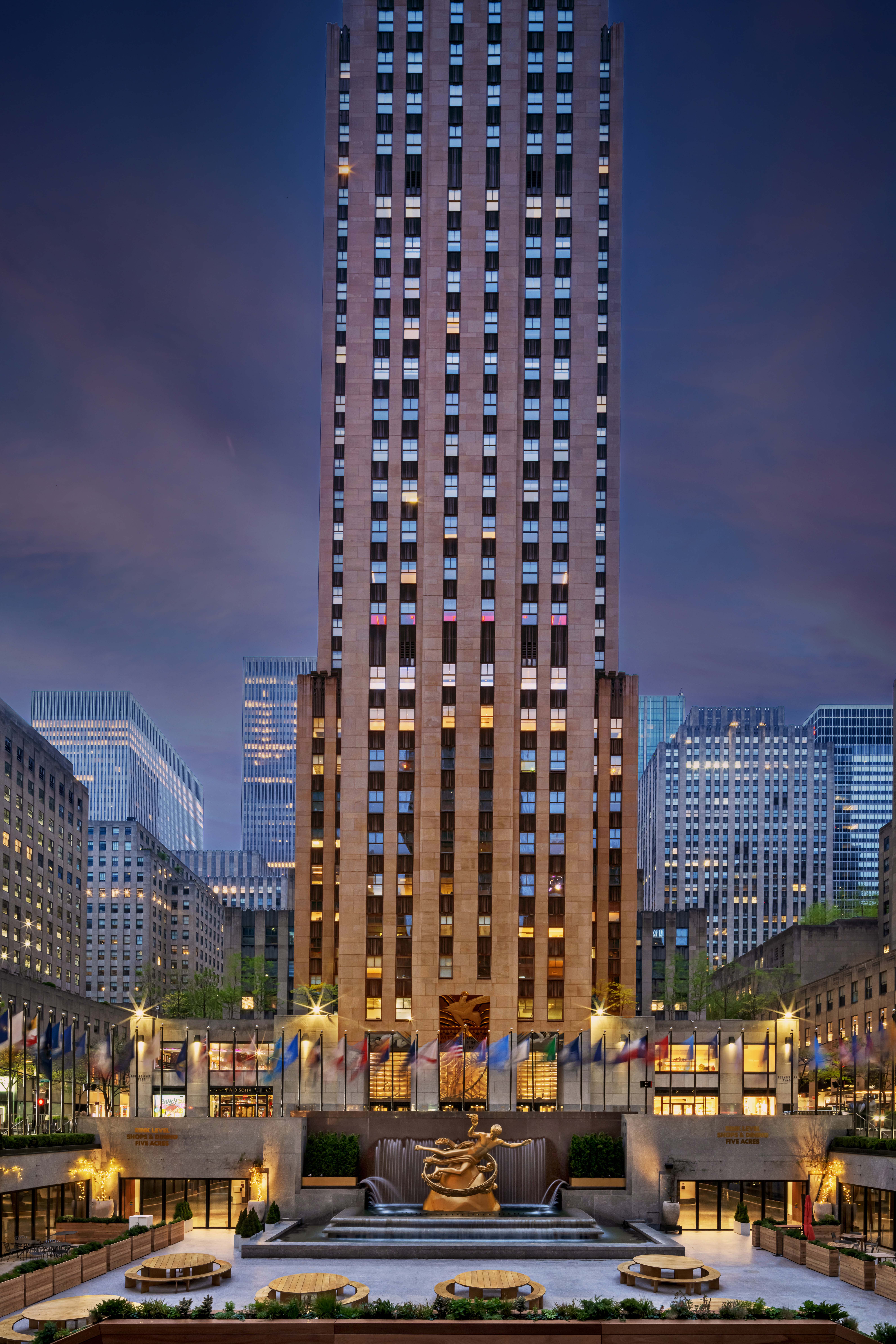 Rockefeller Center Rink Level Public Concourse by INC Architecture ...