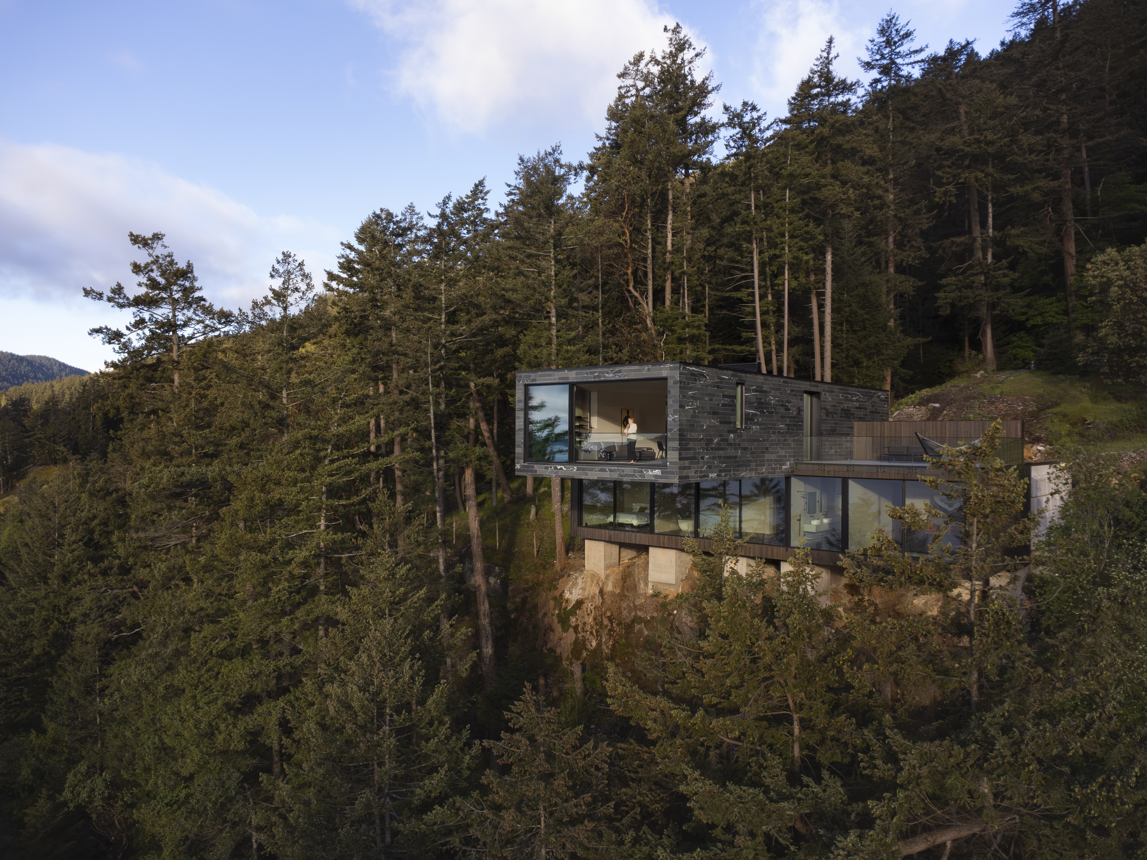 Eagle Cliff by STARK - Architizer