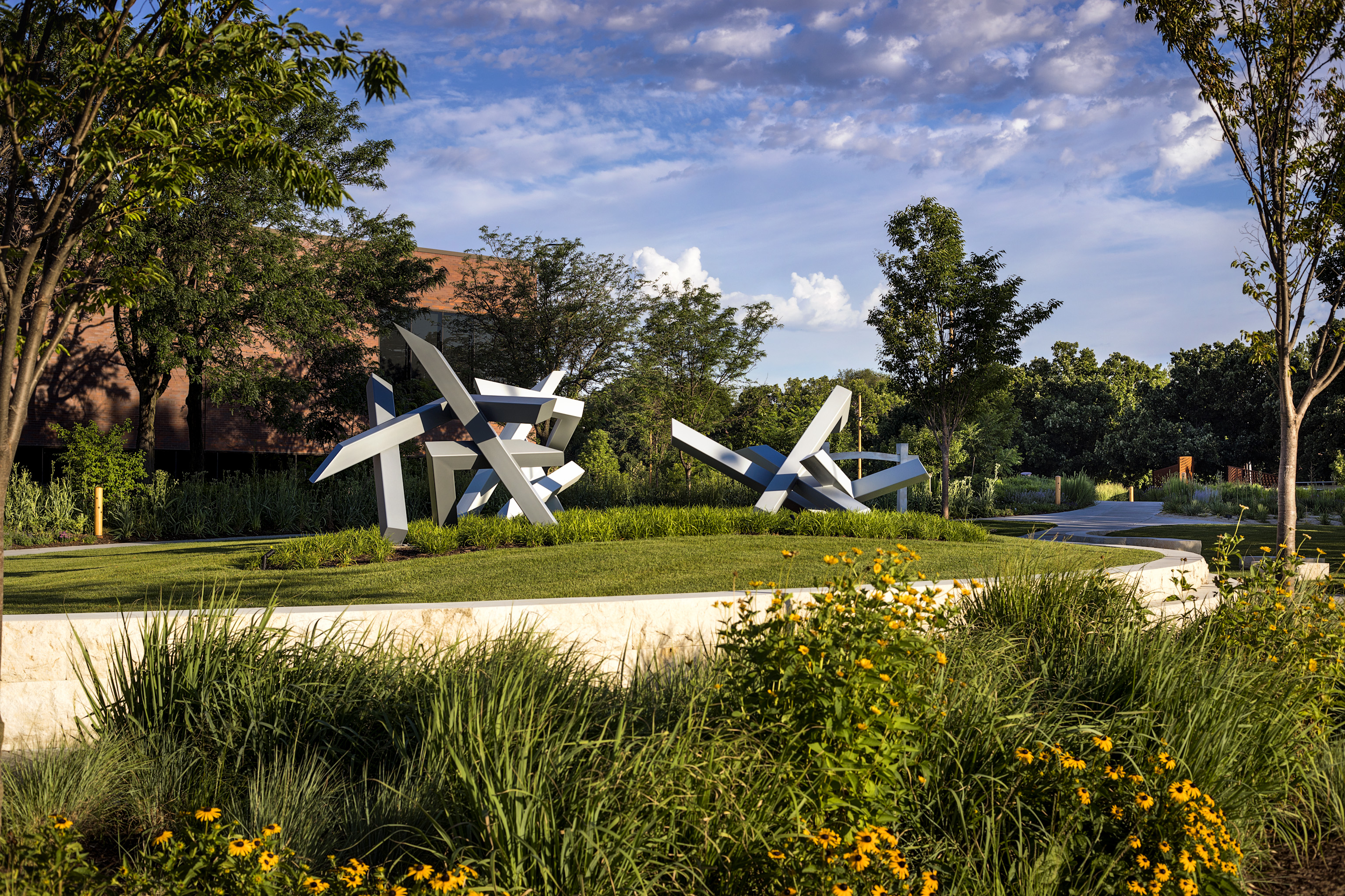 Wichita Art Museum: Art Garden by Confluence, Inc. - Architizer