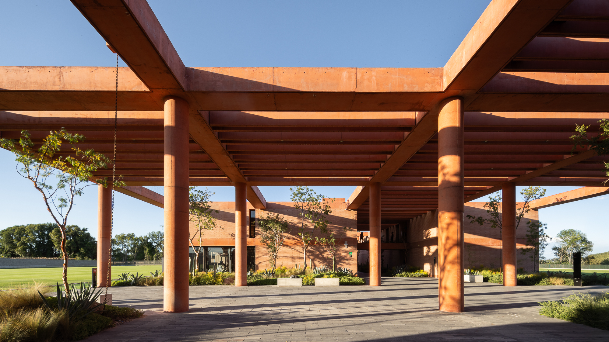 Academia Atlas by Sordo Madaleno - Architizer