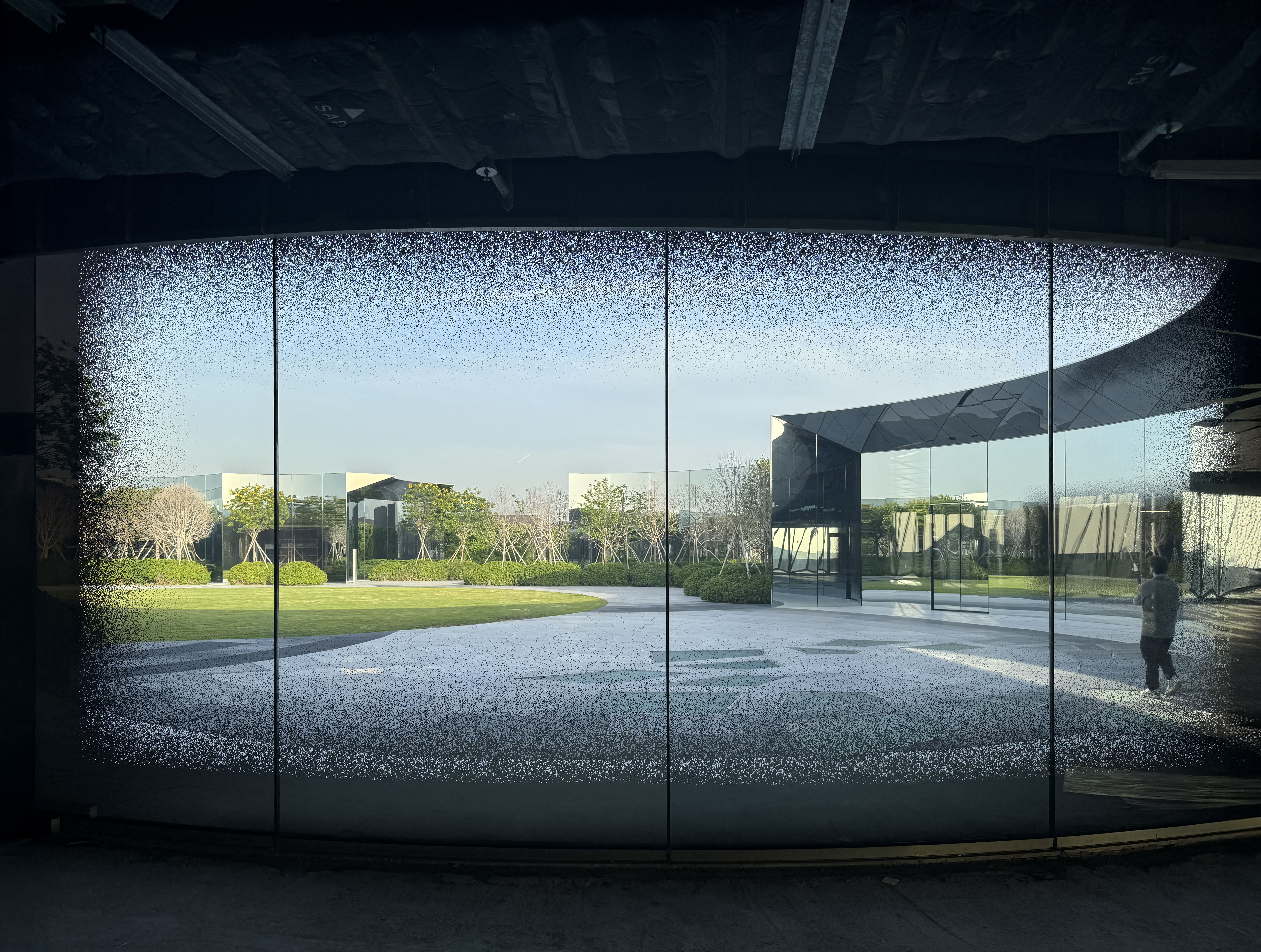 11 Skies Rooftop Reflection Garden by COLLECTIVE - Architizer