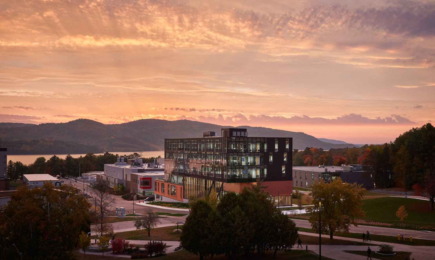 CNL Science Collaboration Centre by HDR - Architizer