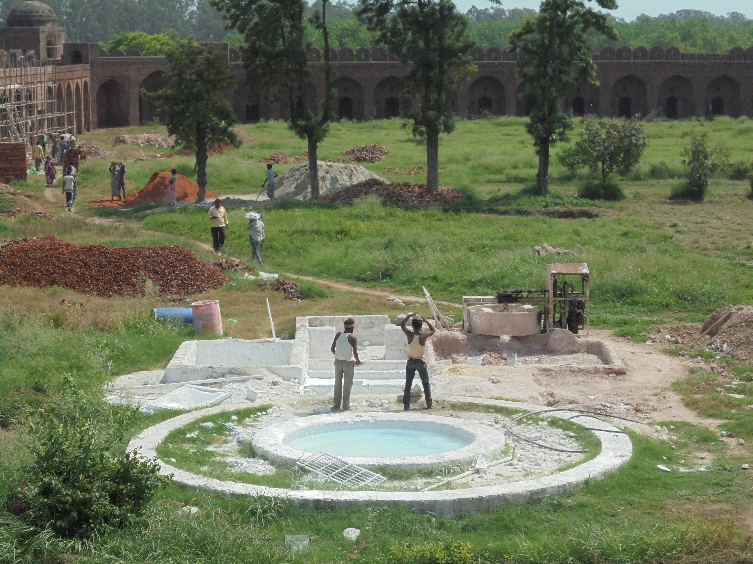 Idea 4209439: MUGHAL SARAI DORAHA by Abha Narain Lambah Associates in ...