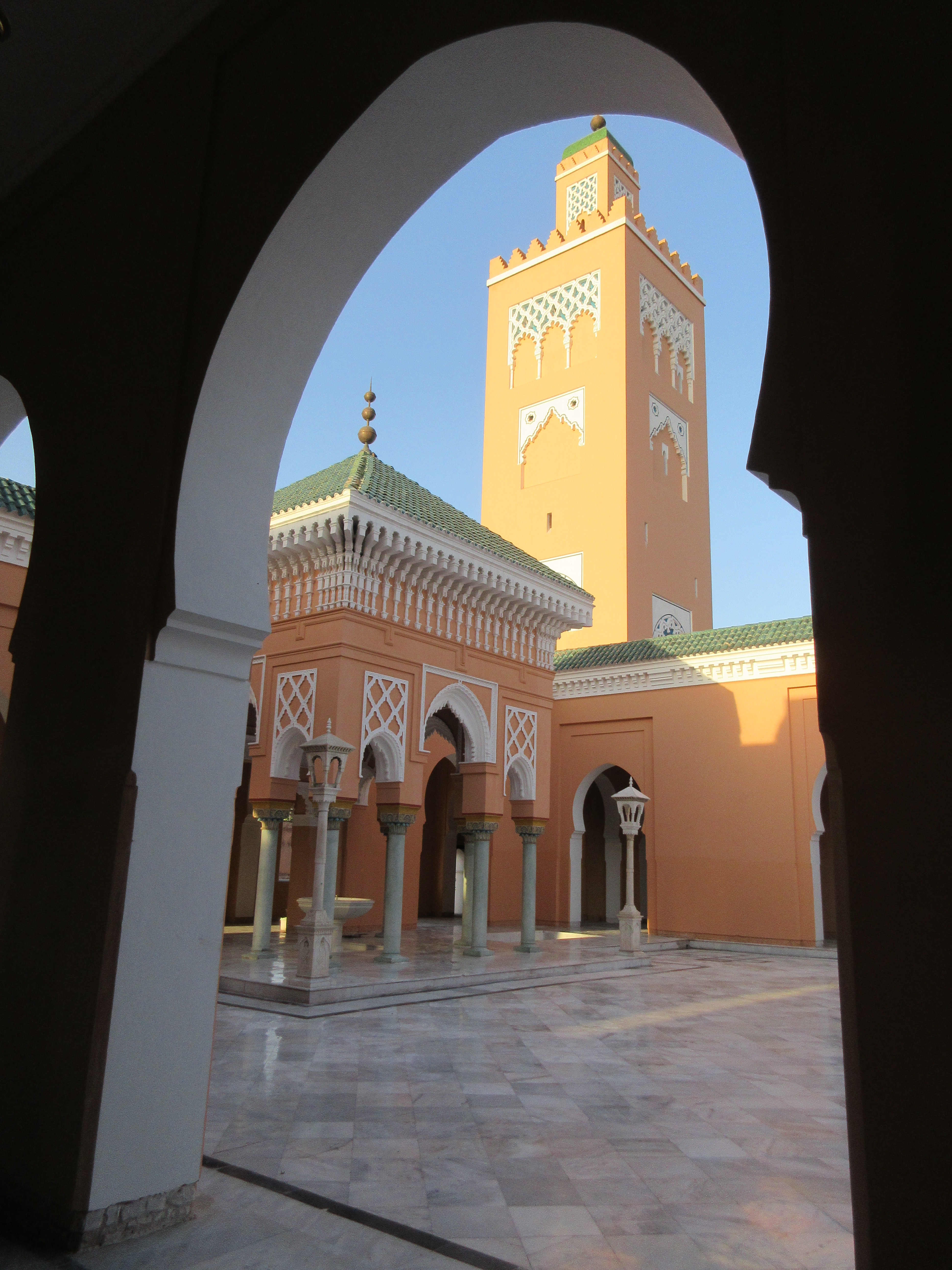 MOORISH MOSQUE by Abha Narain Lambah Associates - Architizer