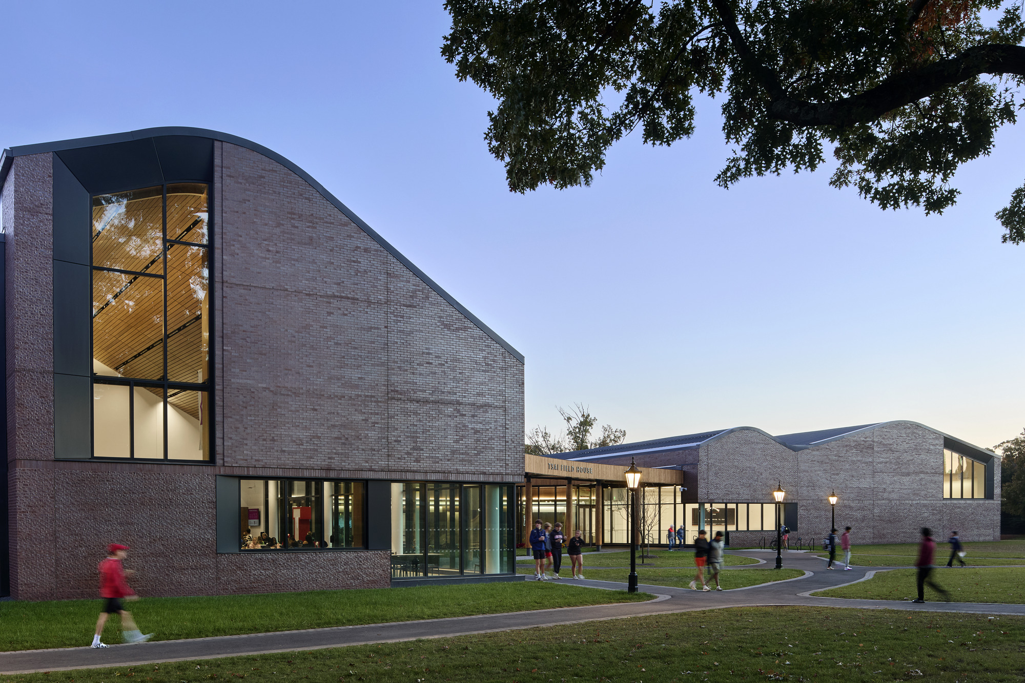 The Lawrenceville School Tsai Commons and Field House by Sasaki ...