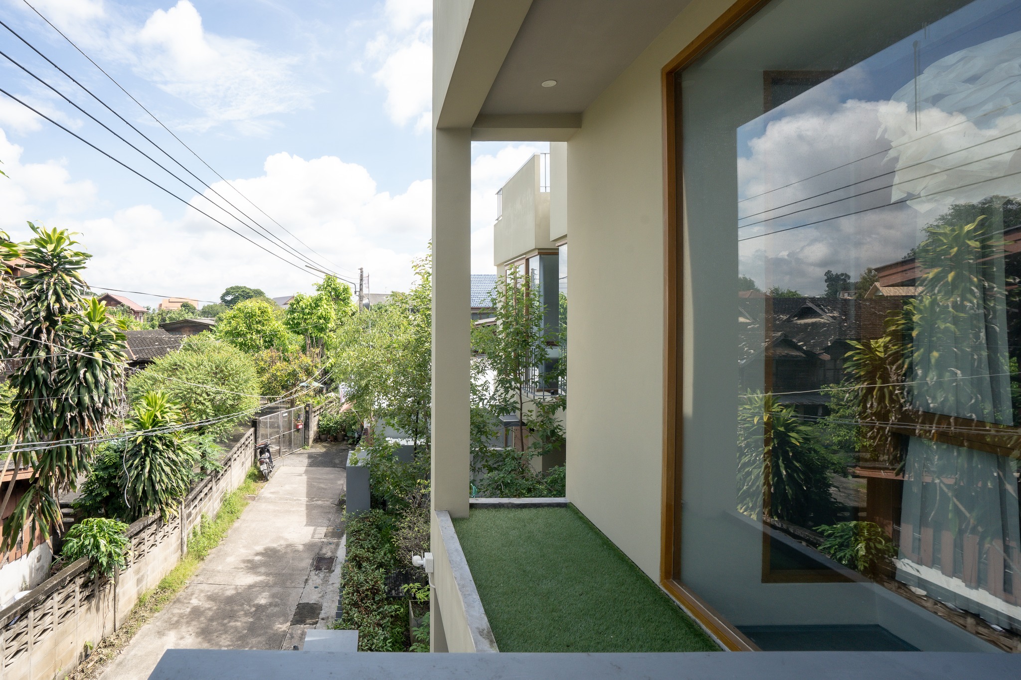 Lemon House by Hanabitate Architects - Architizer