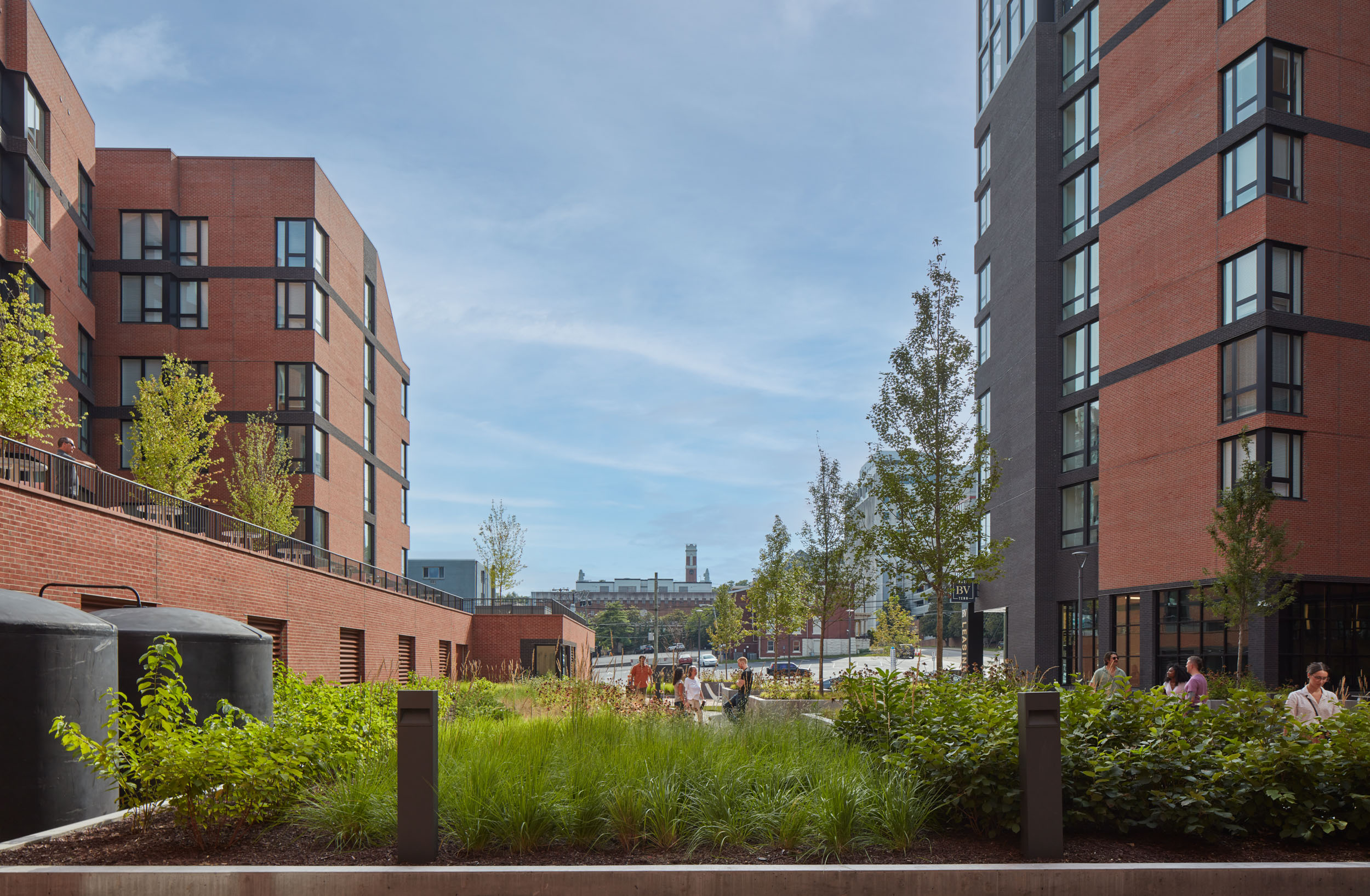 The Broadview Vanderbilt Graduate Student Housing by Valerio Dewalt ...