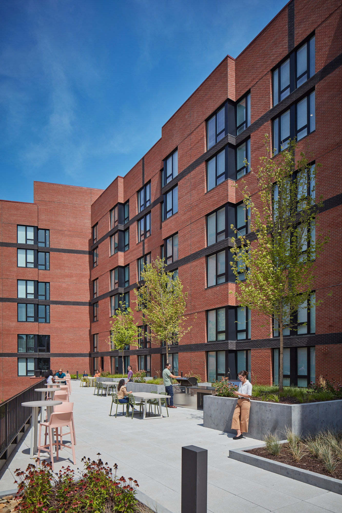 The Broadview Vanderbilt Graduate Student Housing by Valerio Dewalt ...